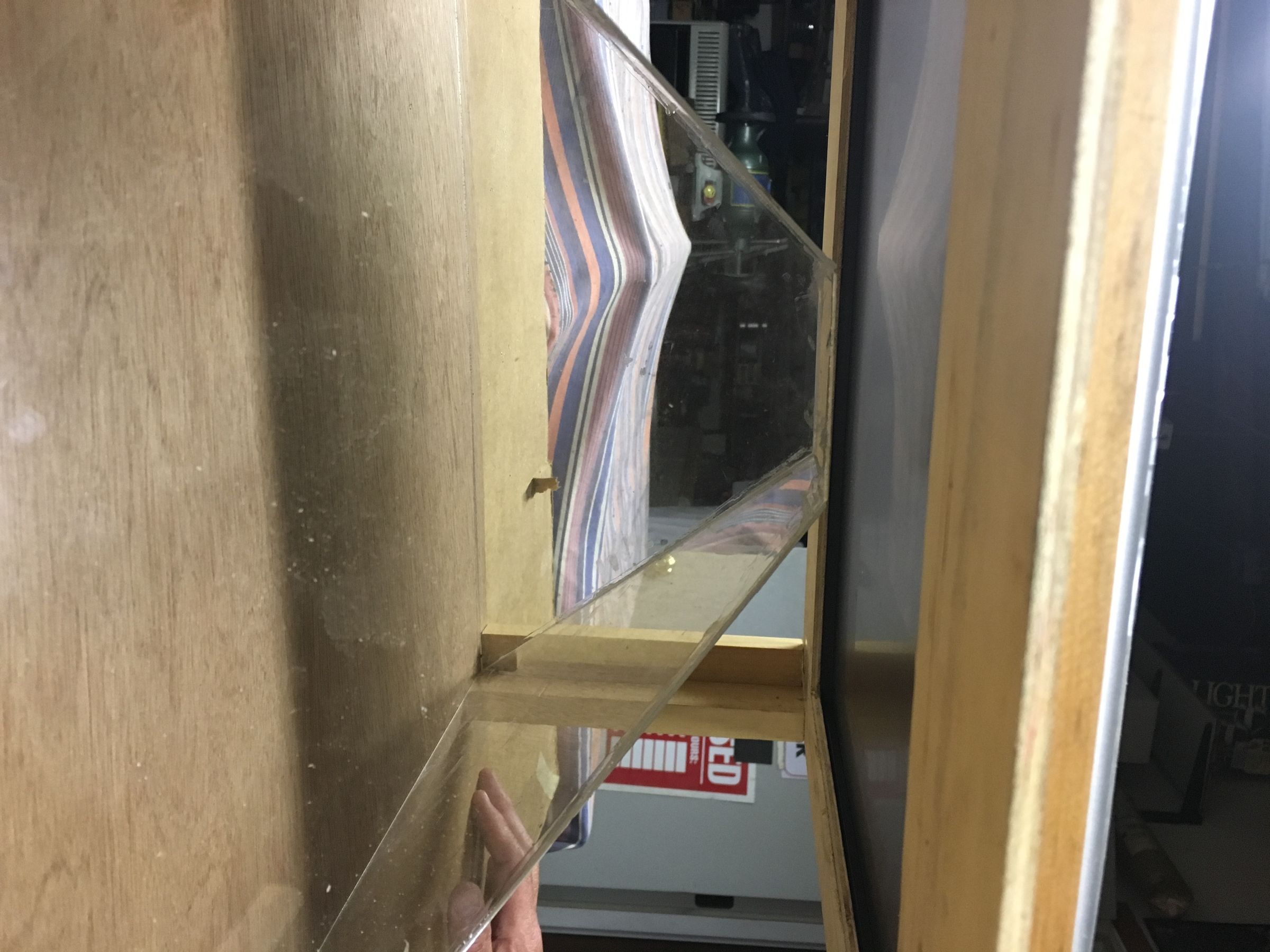 3D Pyramid Hologram : 9 Steps (with Pictures) - Instructables