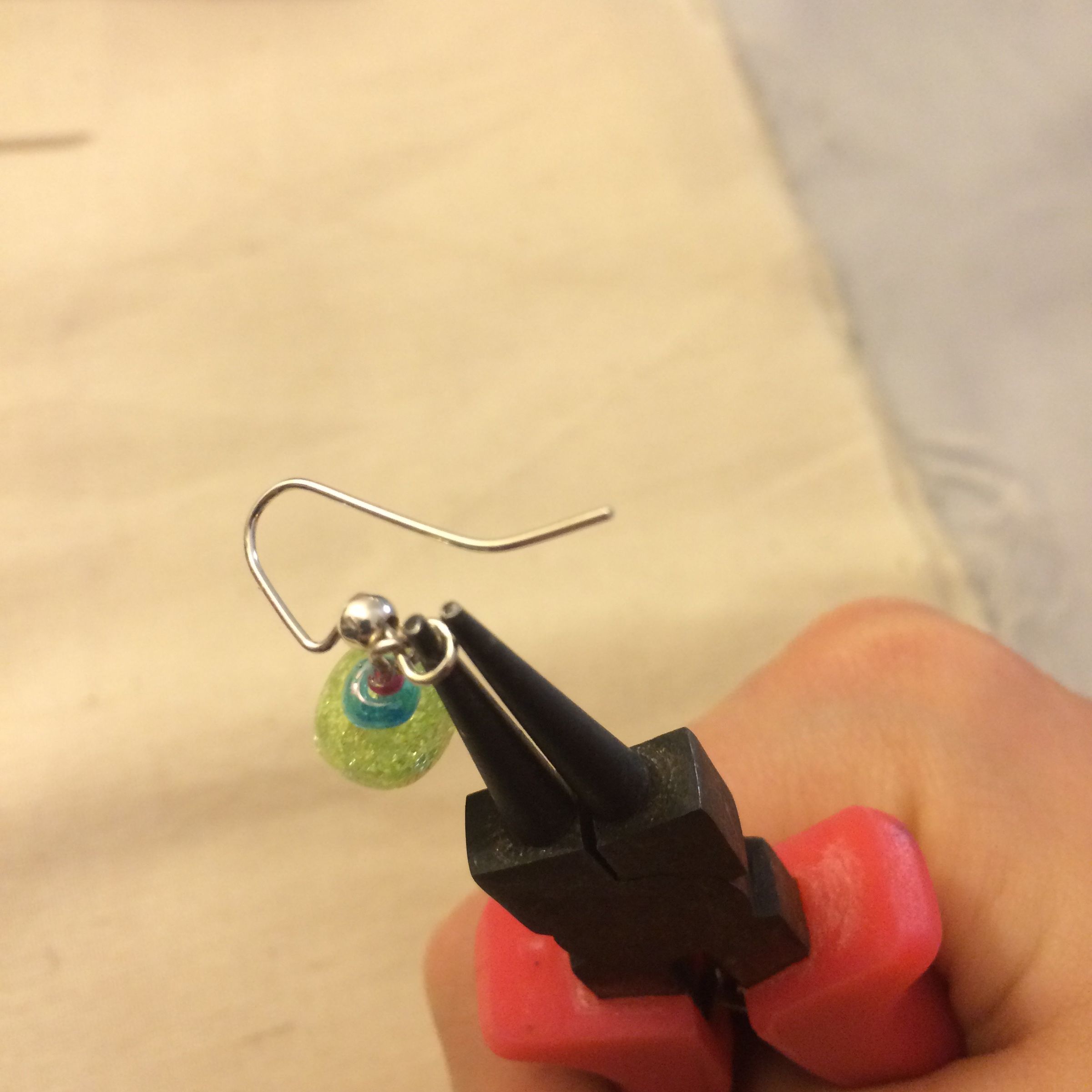 Basic Earrings : 6 Steps (with Pictures) - Instructables