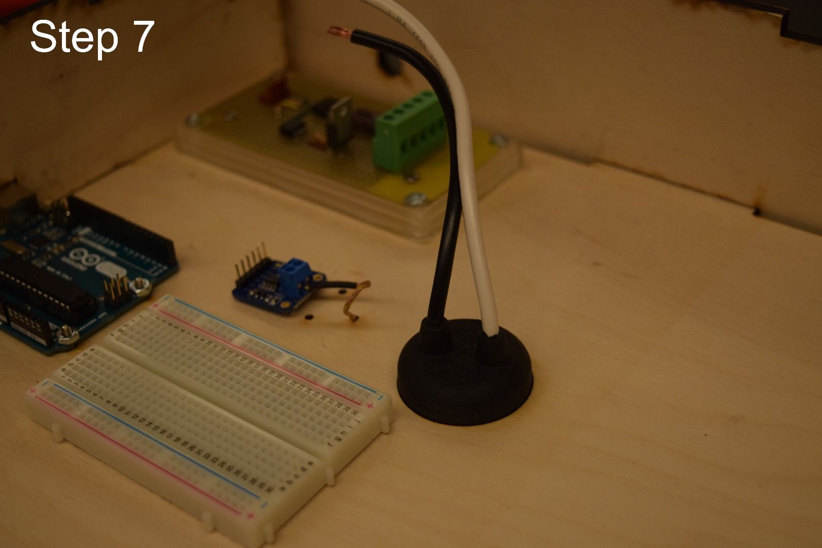 Low Cost and Accurate Incubator for DIY Biology : 8 Steps - Instructables