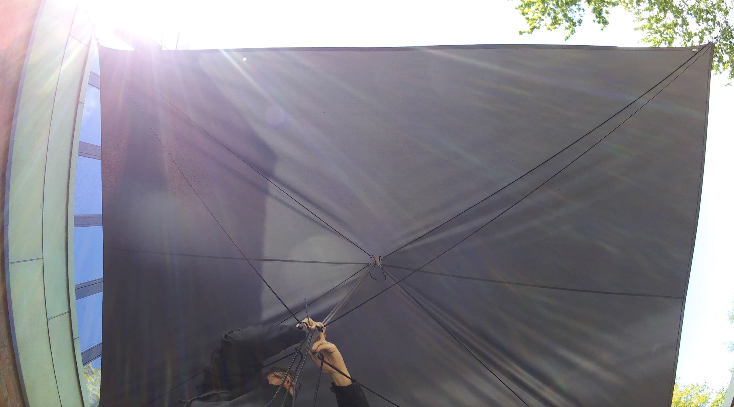 Low Incline Patio Tarp for Rain and Sun : 6 Steps - Instructables