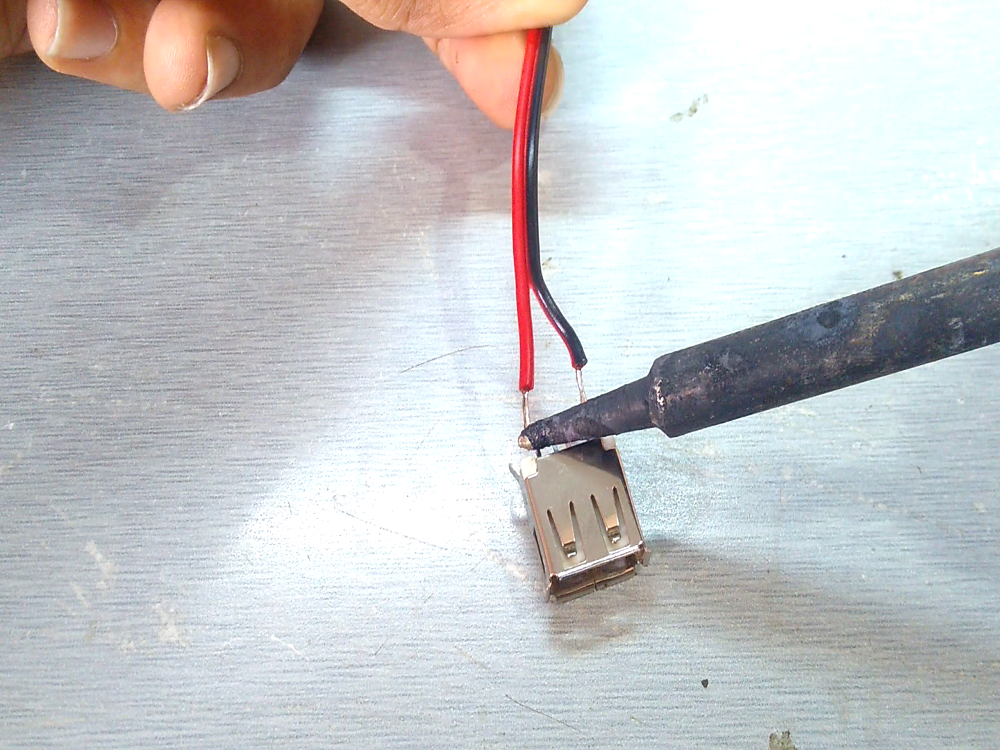 DIY Power Bank ? : 8 Steps (with Pictures) - Instructables