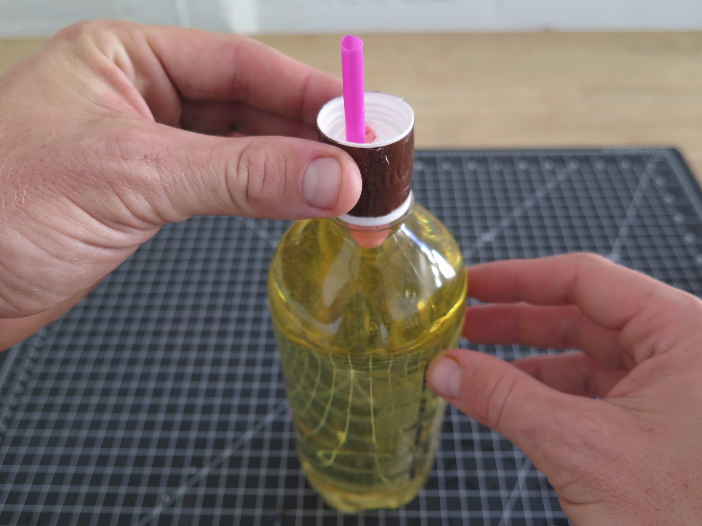 Liquid Hourglass : 7 Steps (with Pictures) - Instructables