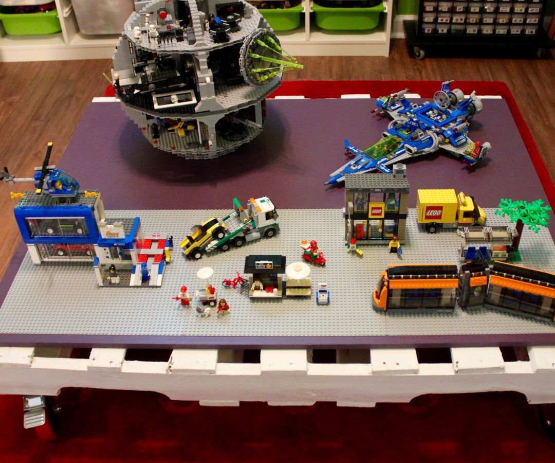 Lego Pallet Play Table : 7 Steps (with Pictures) - Instructables