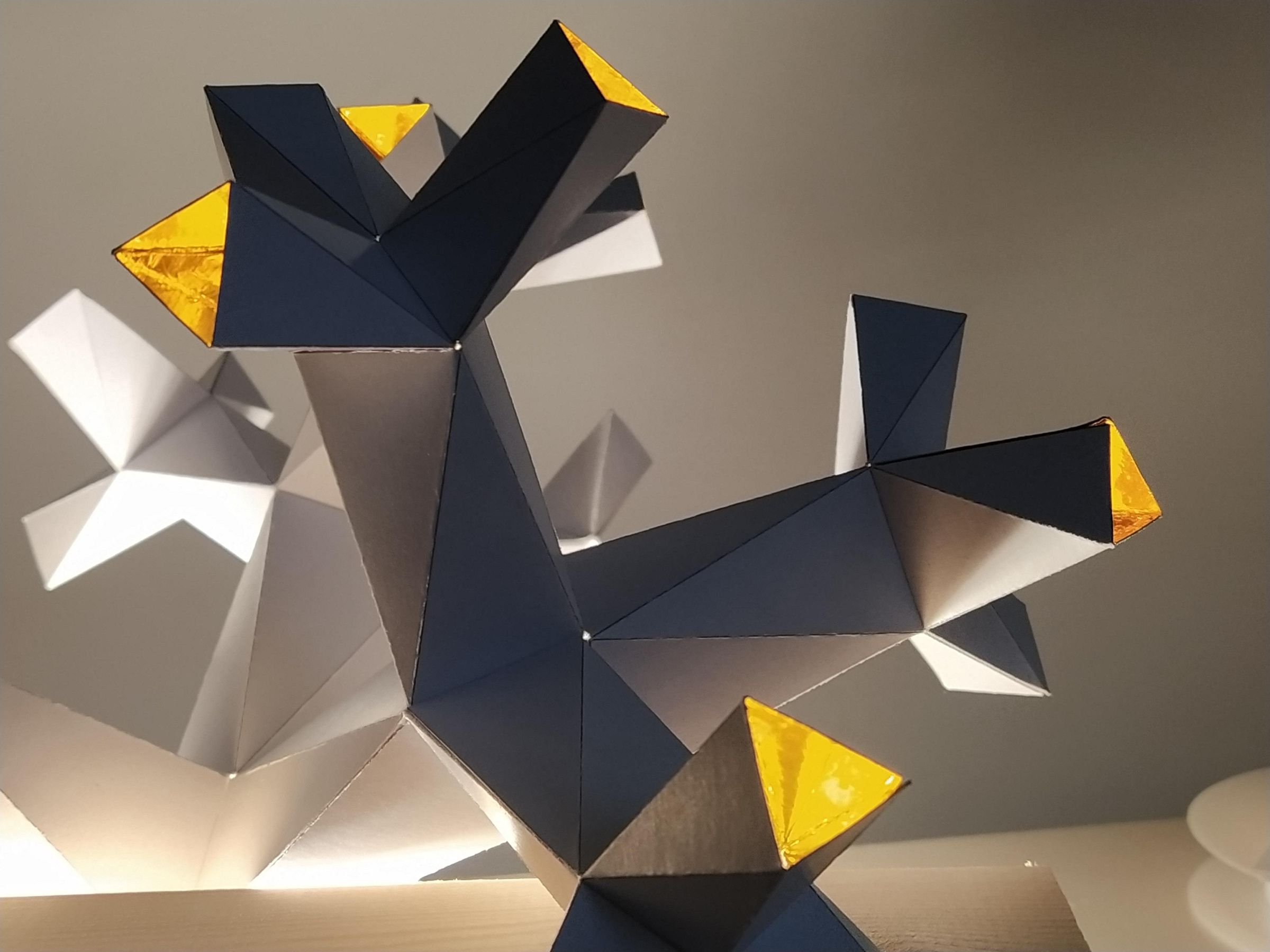Paper Fractal Tree With Glowing Tips : 8 Steps (with Pictures ...