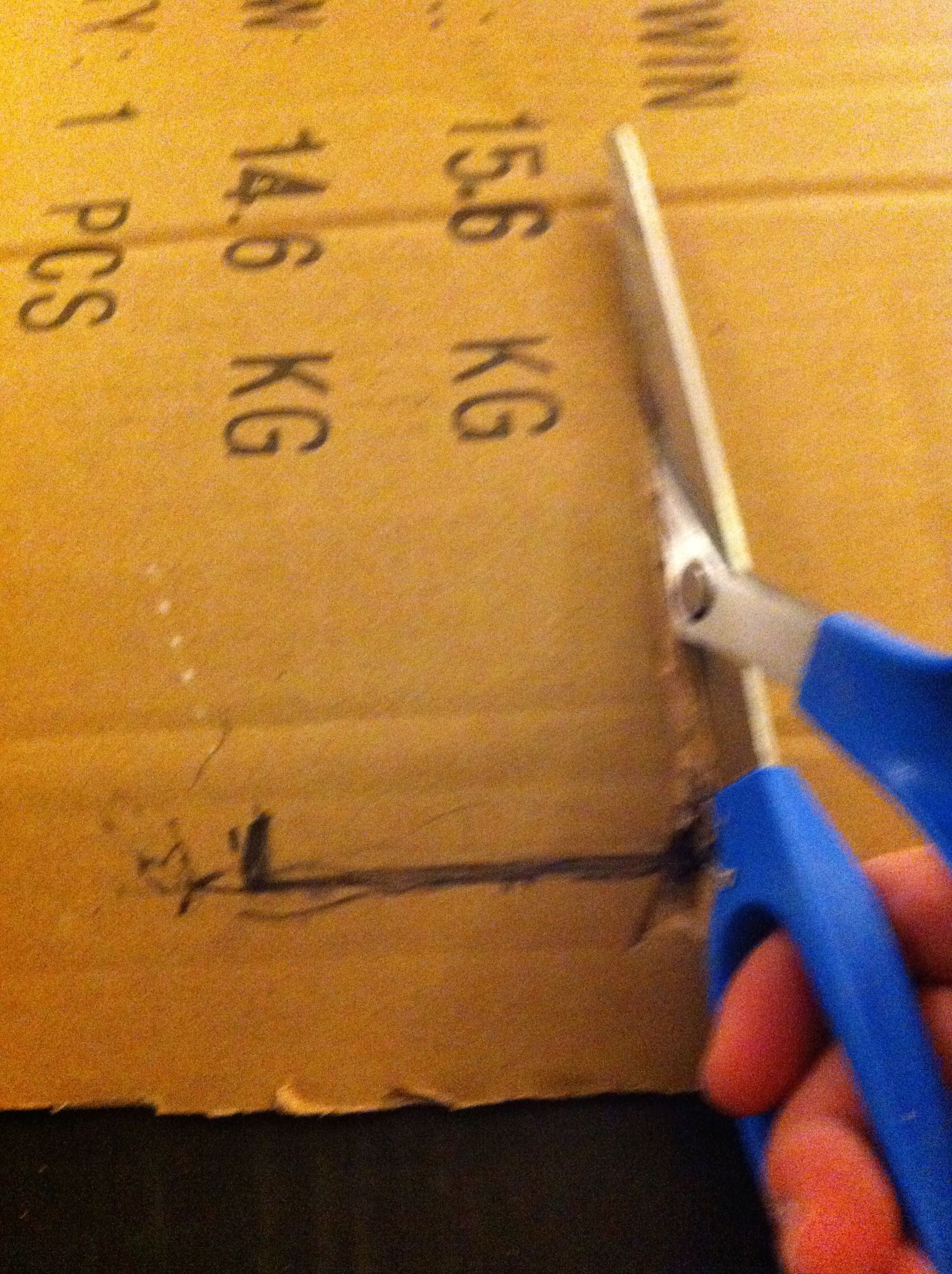 DIY Cardboard IPod Boombox : 5 Steps - Instructables