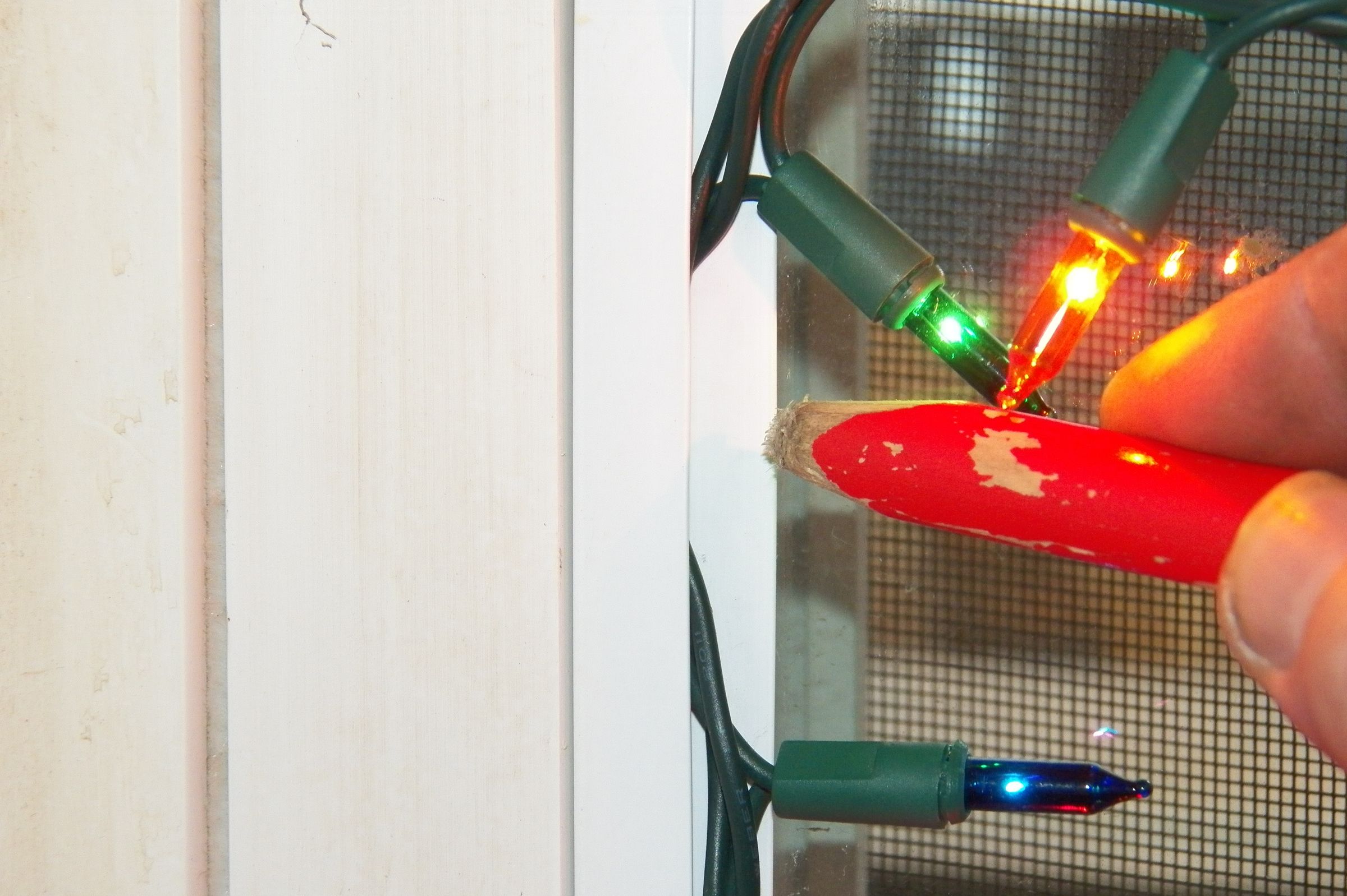 Christmas Light Installation for Vinyl Windows : 6 Steps (with Pictures ...