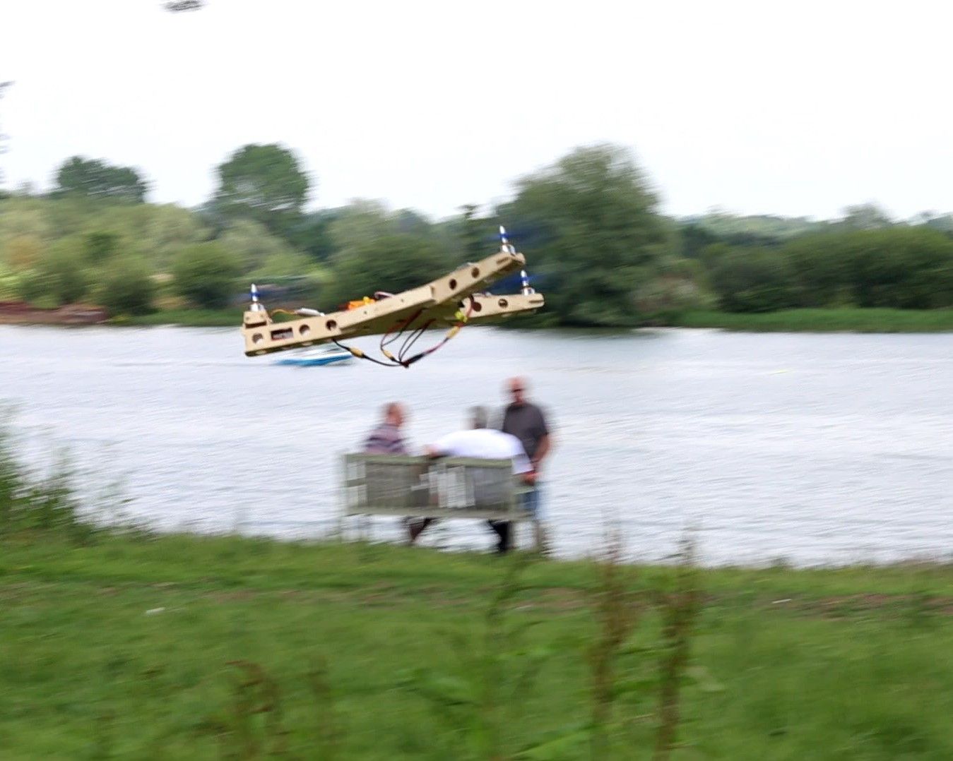 Tricopter With Front Tilting Motor. : 5 Steps (with Pictures ...