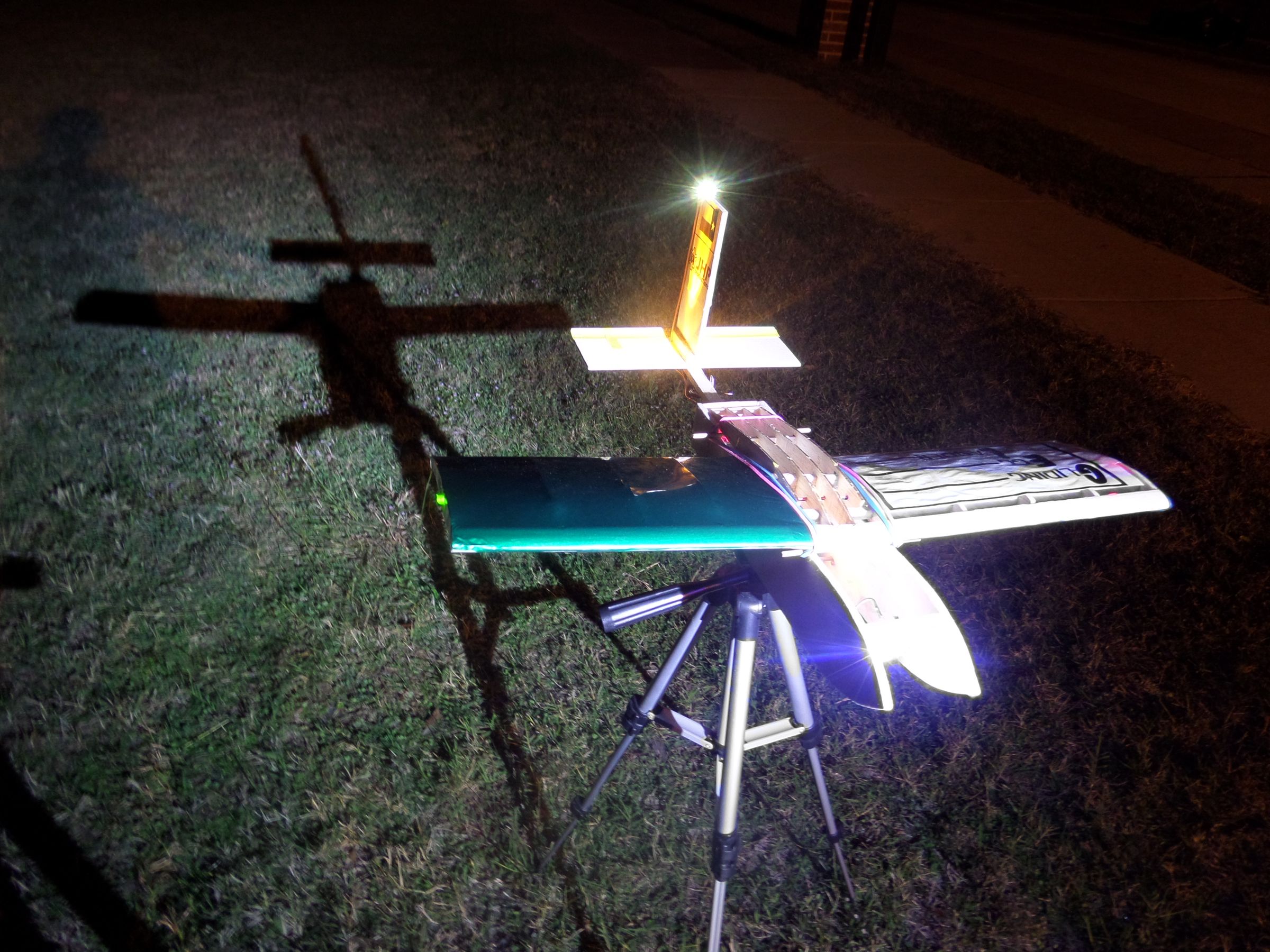 Gliding Egg Lander (Balsa Wood Plane) : 7 Steps - Instructables