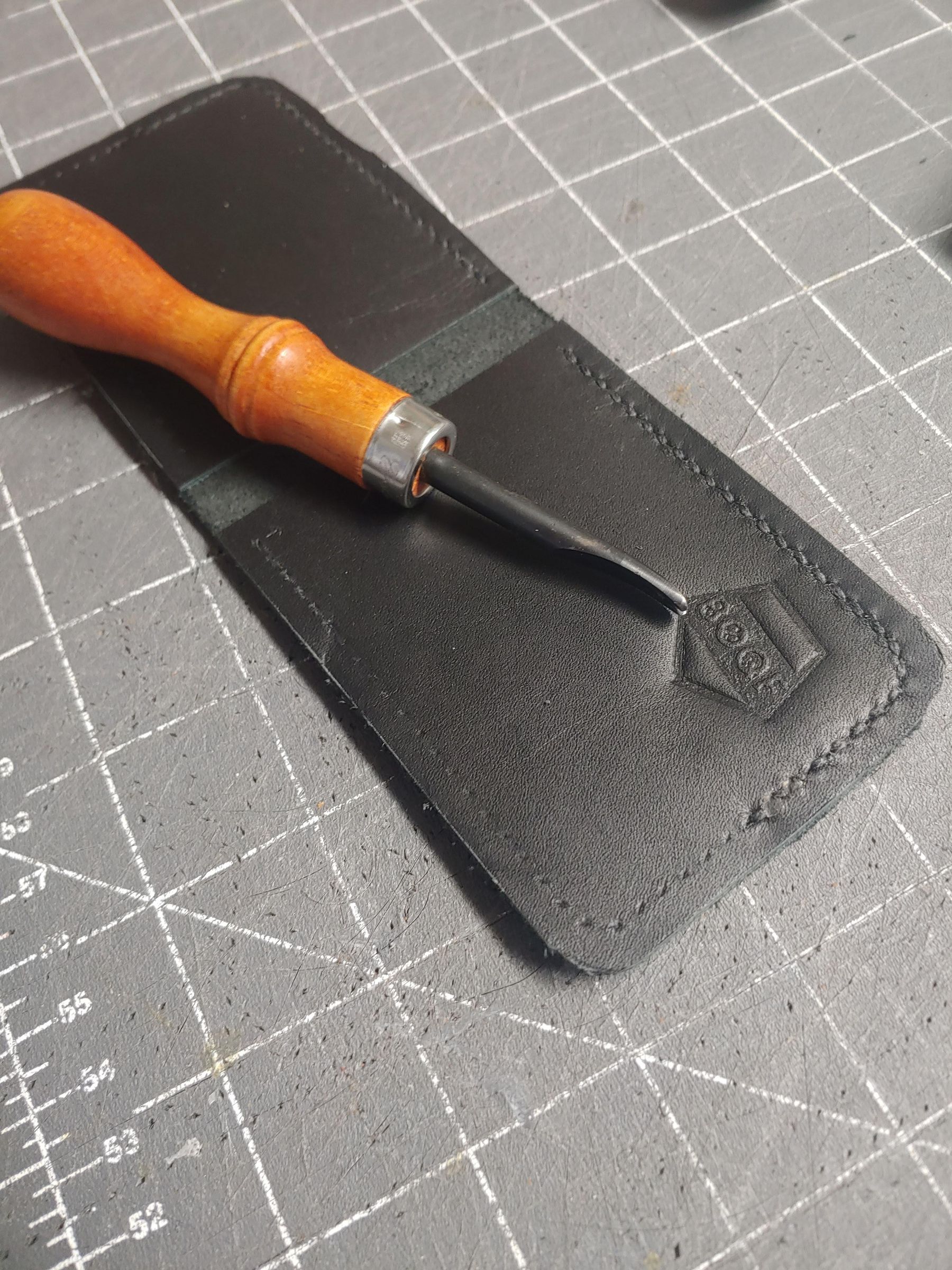 How to Make a Minimalist Wallet With a Pattern : 7 Steps (with Pictures ...