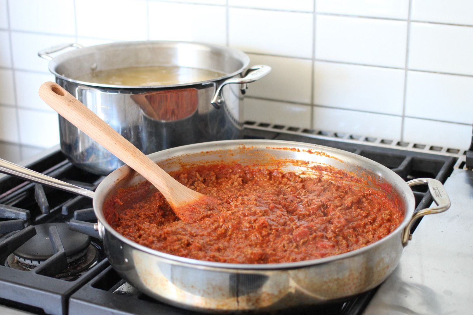How to Make Spaghetti in a Couple Easy Steps : 5 Steps (with Pictures ...