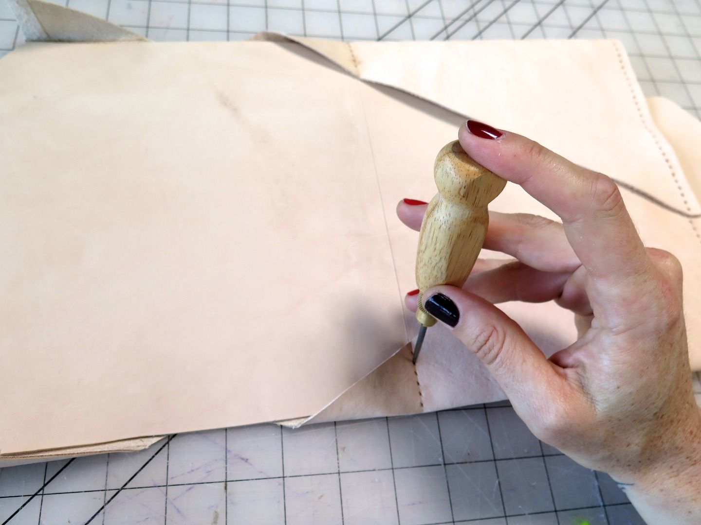 Sculpted Leather Tech Cases : 23 Steps (with Pictures) - Instructables