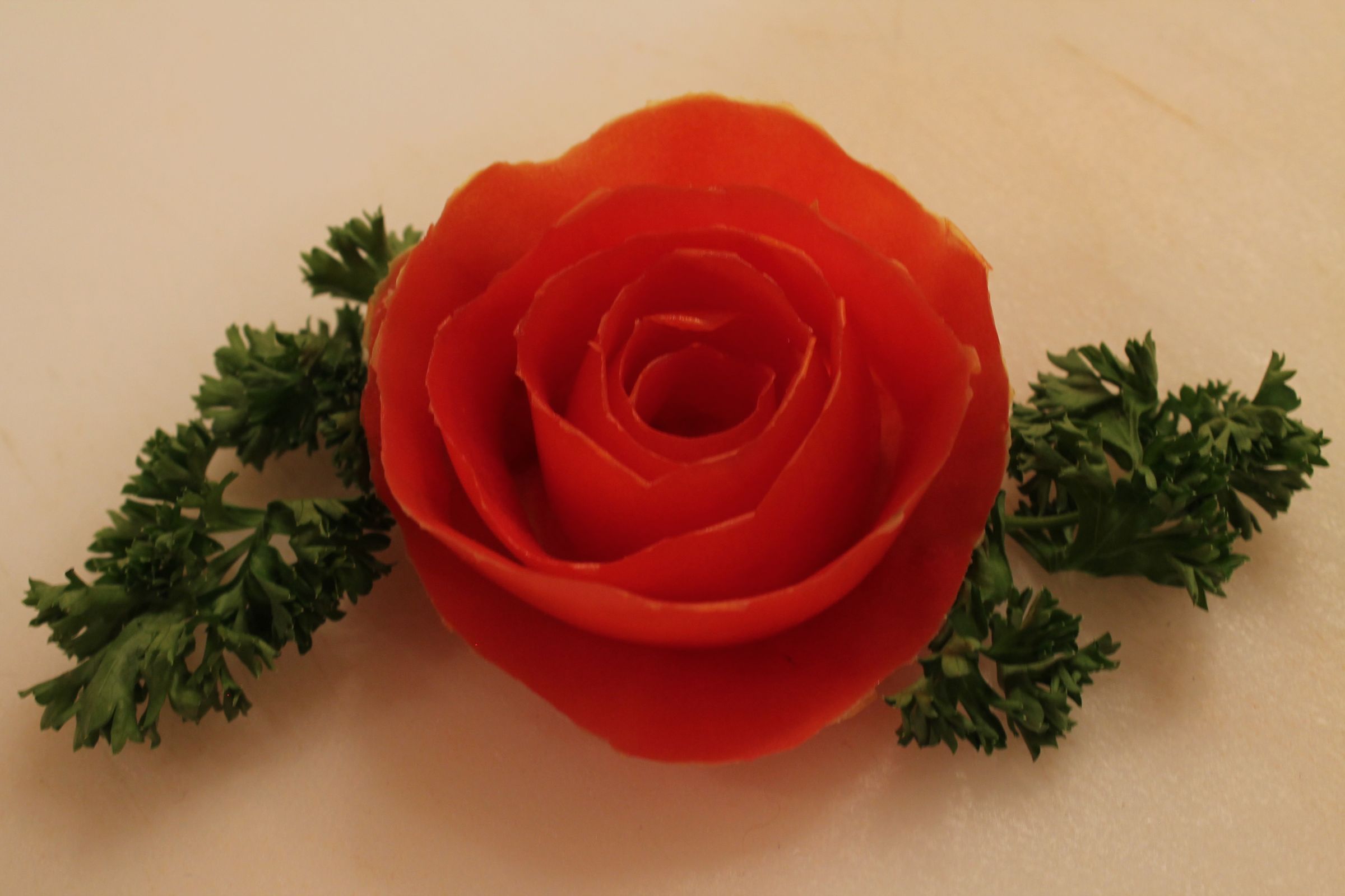 How to Make a Tomato Rose : 13 Steps - Instructables
