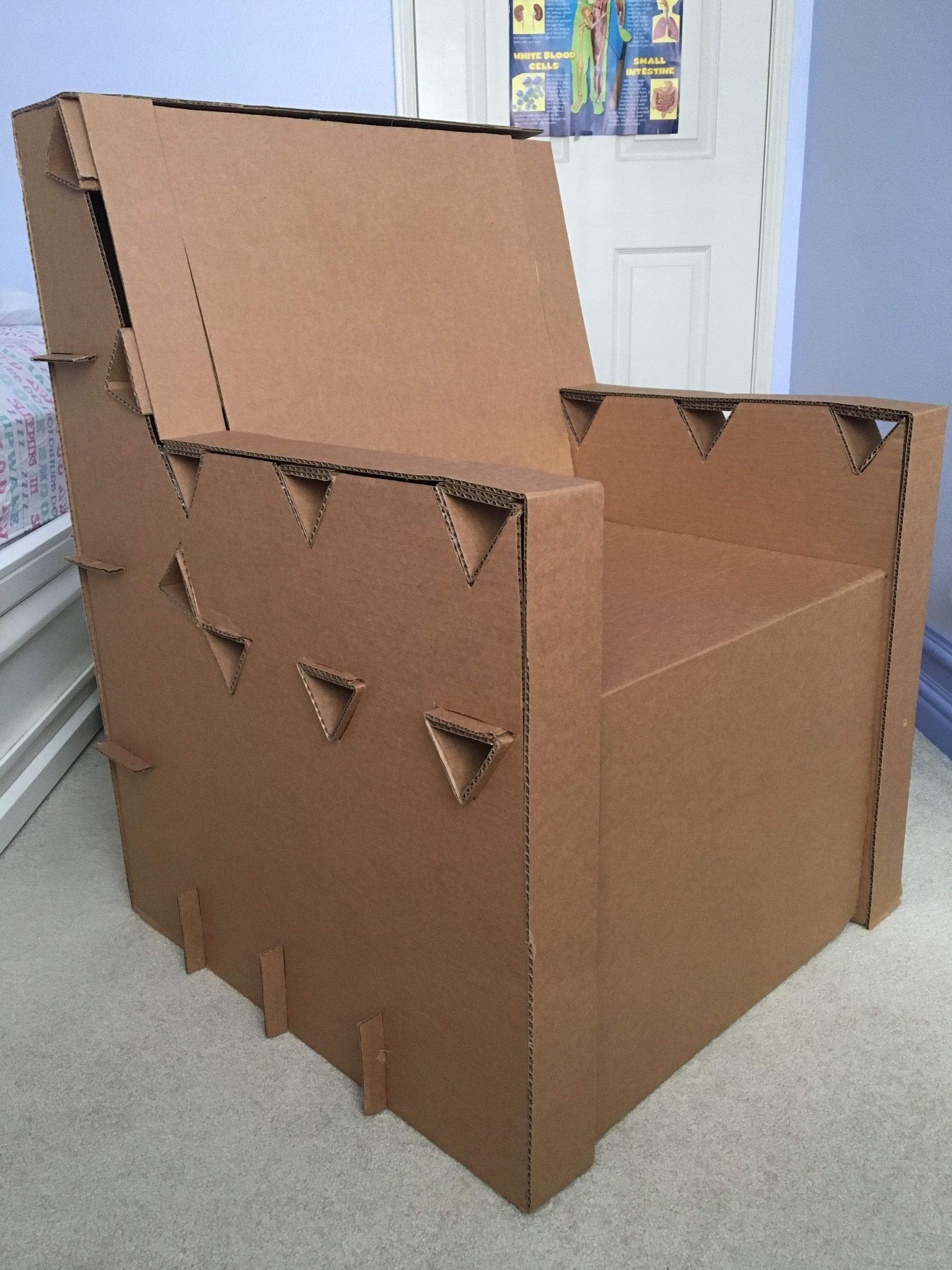 Cardboard Chair (Yes, It's All Cardboard) : 3 Steps - Instructables