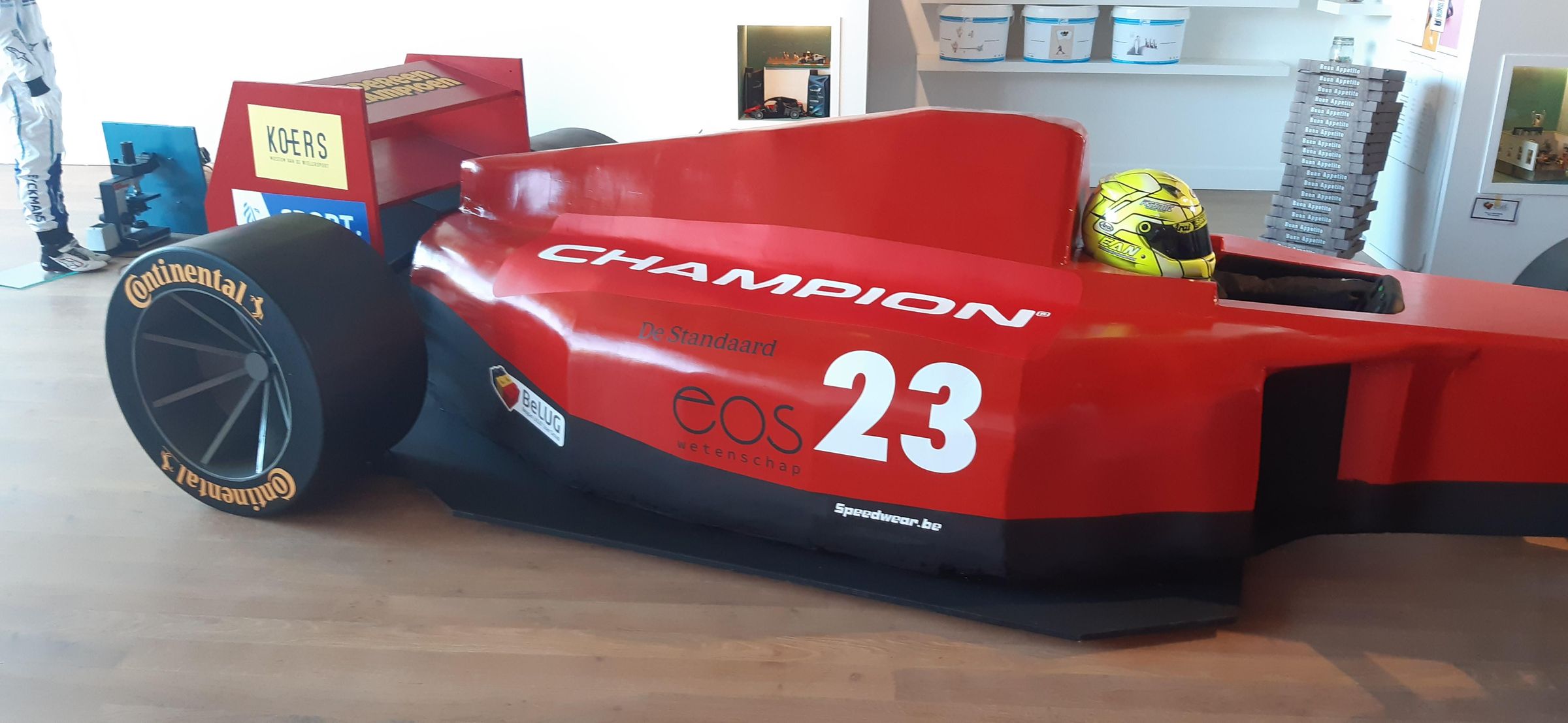 Full-size F1 Replica Car : 19 Steps (with Pictures) - Instructables