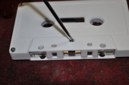 How to Fix a Cassette Tape. : 11 Steps (with Pictures) - Instructables