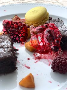 How to Plate Desserts : 13 Steps (with Pictures) - Instructables