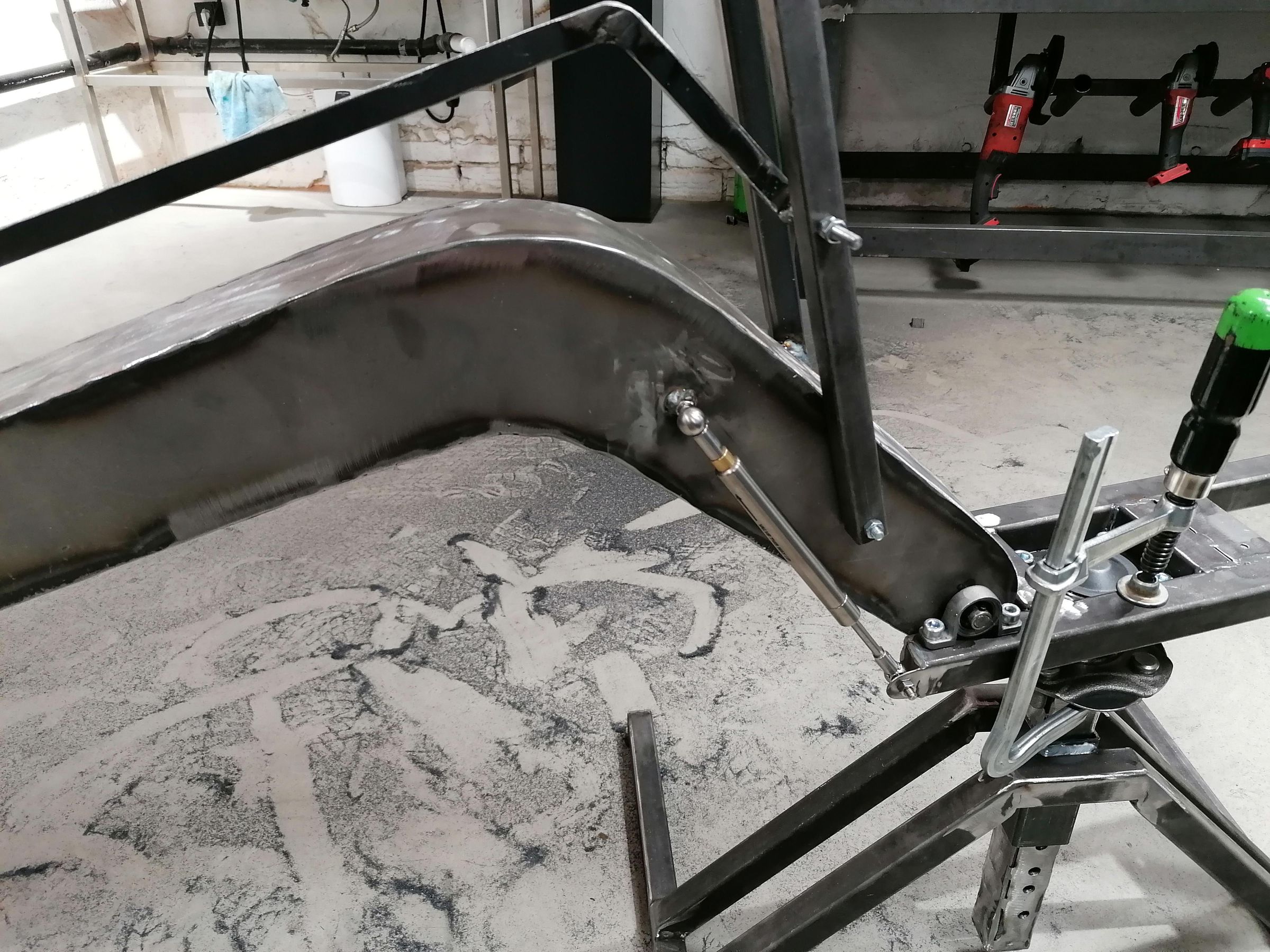 Metal Sandbox Excavator With Realistic Scooping Motion : 4 Steps (with ...