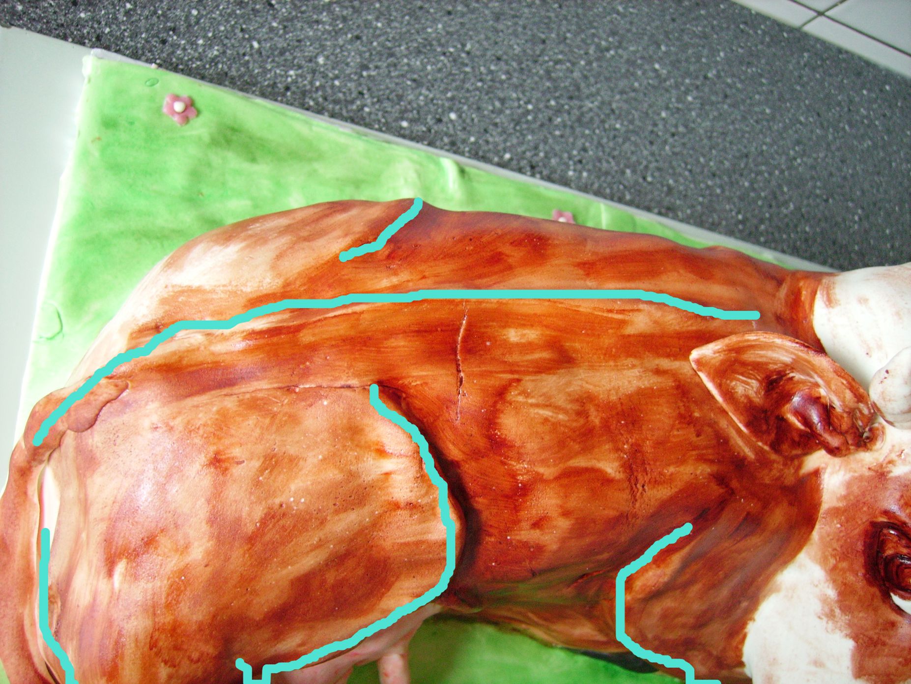 Cow Cake Step by Step : 9 Steps (with Pictures) - Instructables