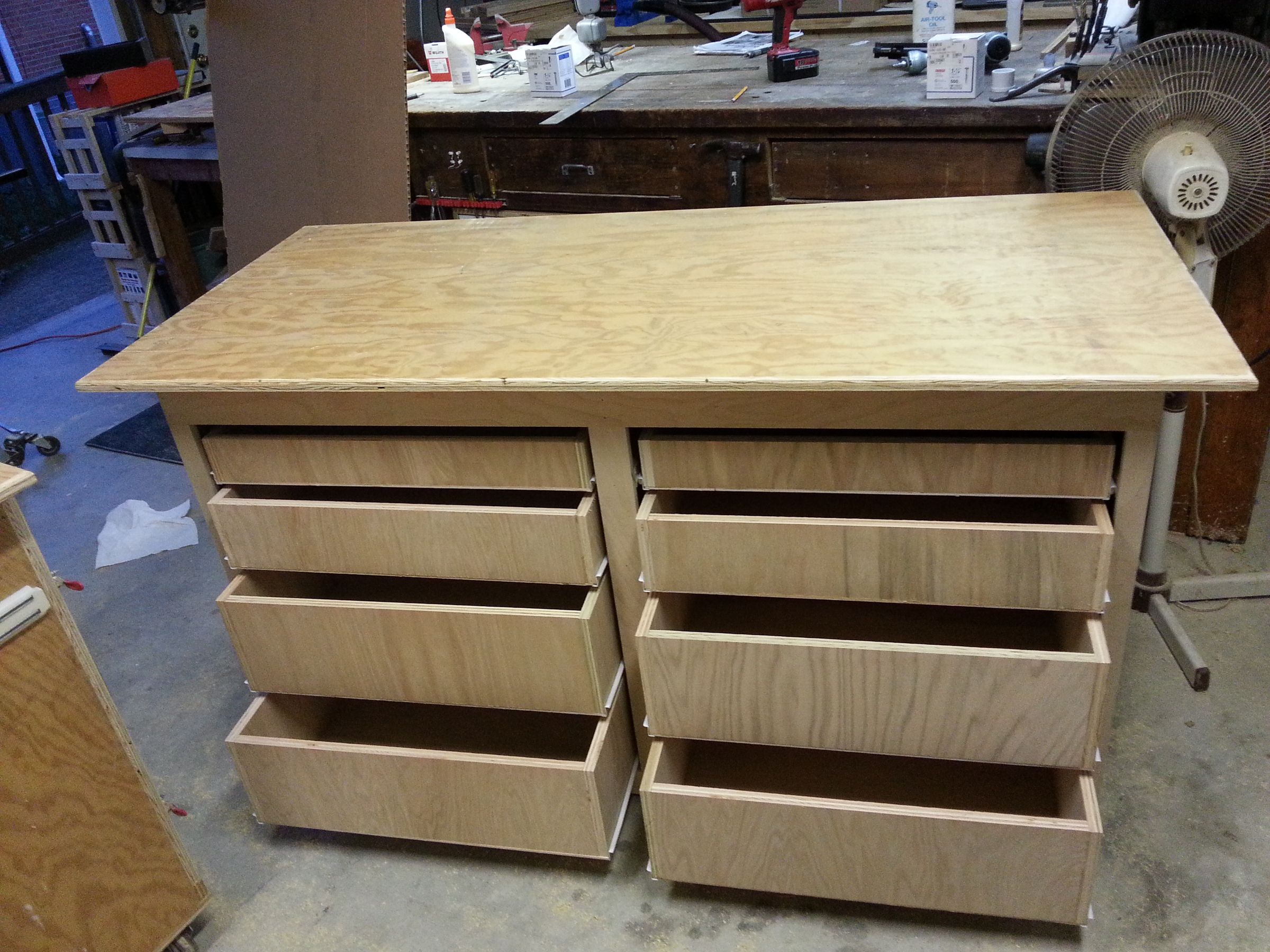 Workbench With Drawers in 5 Days : 5 Steps (with Pictures) - Instructables