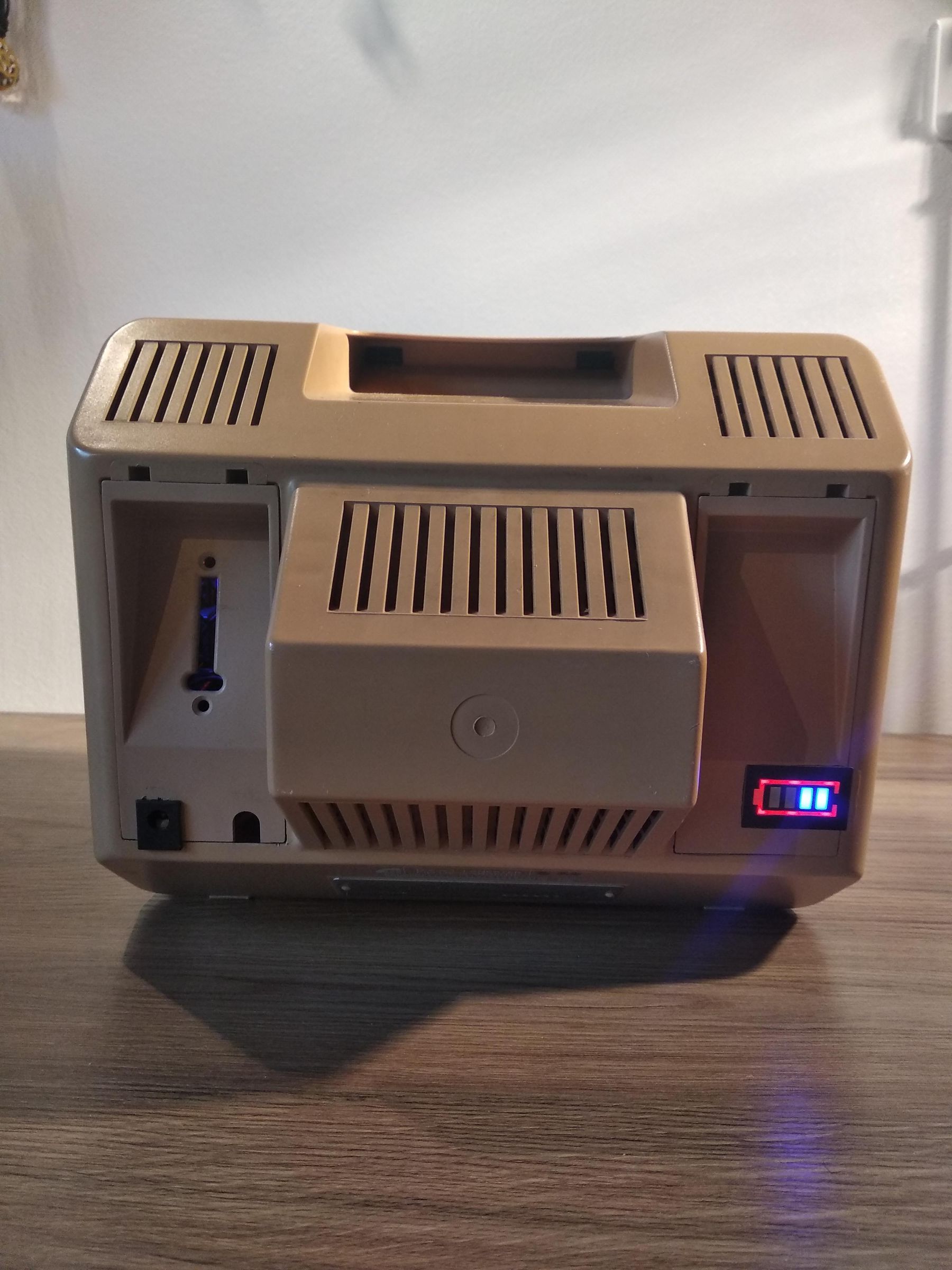 Old School Minitel Laptop : 7 Steps (with Pictures) - Instructables