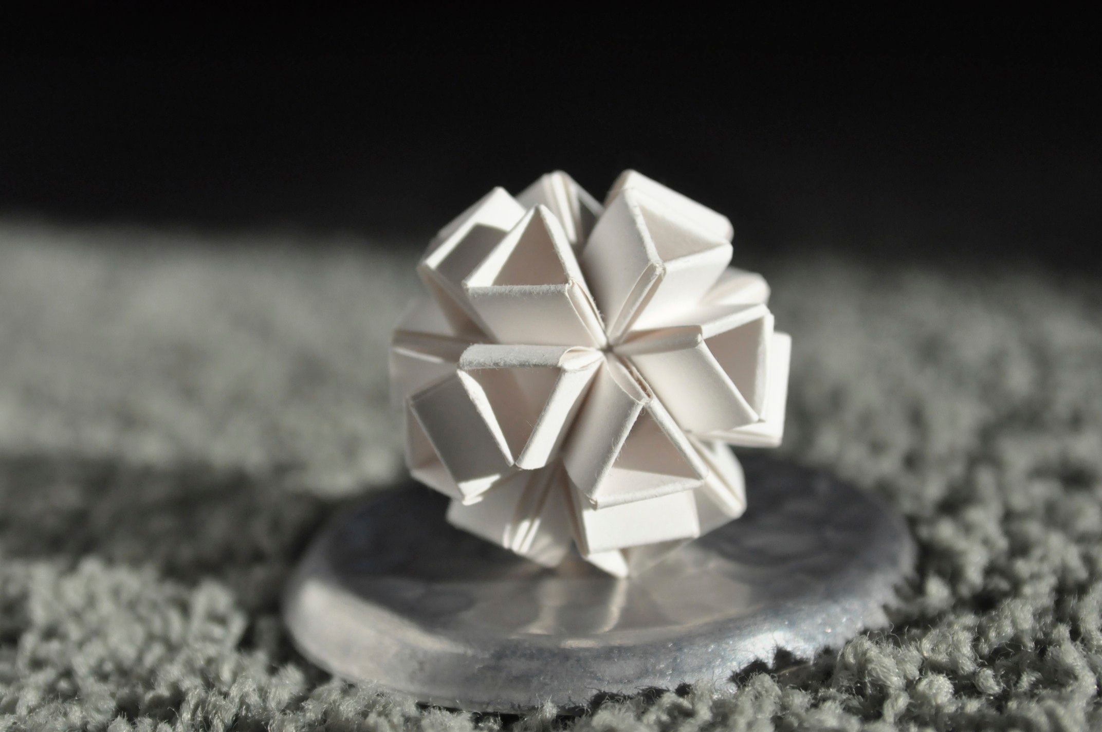 How to Make Snapology Origami : 9 Steps - Instructables