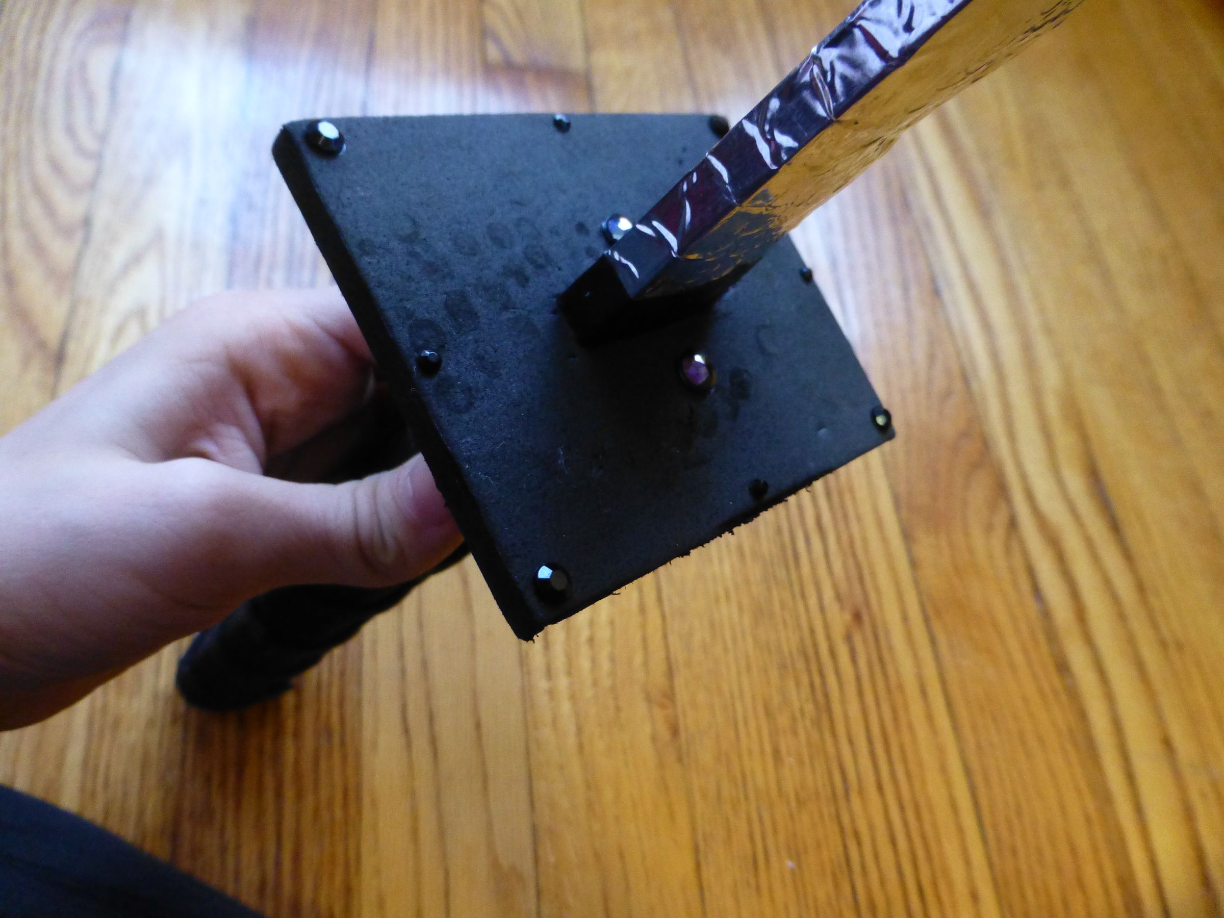 DIY Foam Weaponry : 9 Steps - Instructables