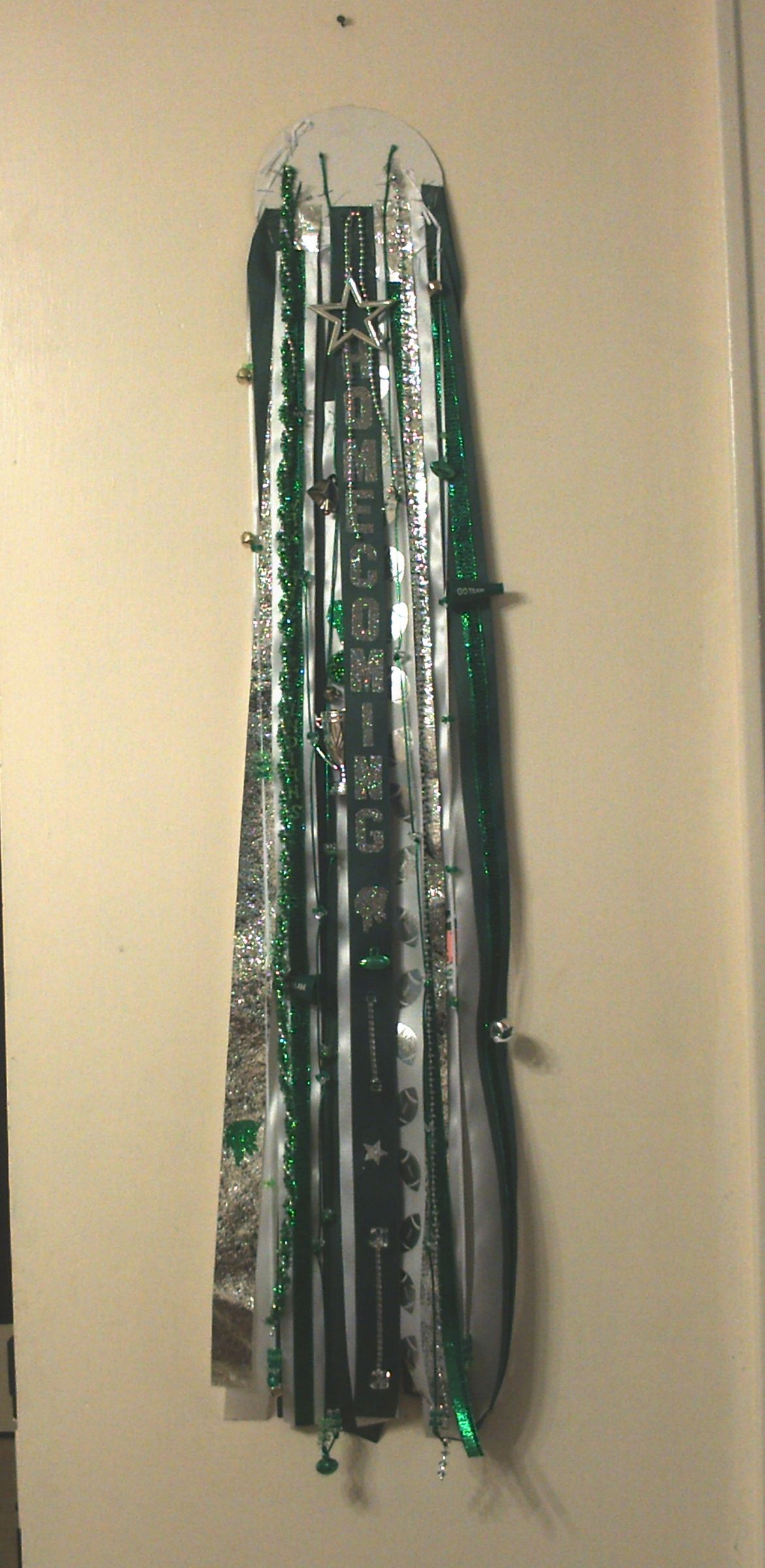 Homecoming Ribbon (updated) : 12 Steps (with Pictures) - Instructables