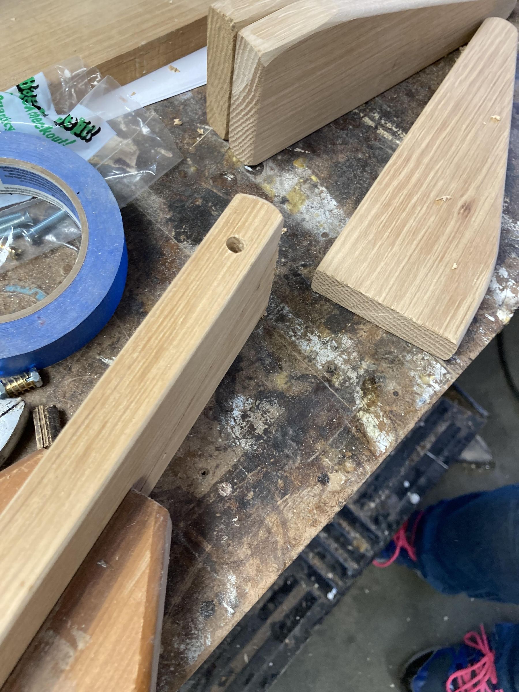 Fixing an All-too-eager-to-drop Drop Leaf Table : 6 Steps - Instructables