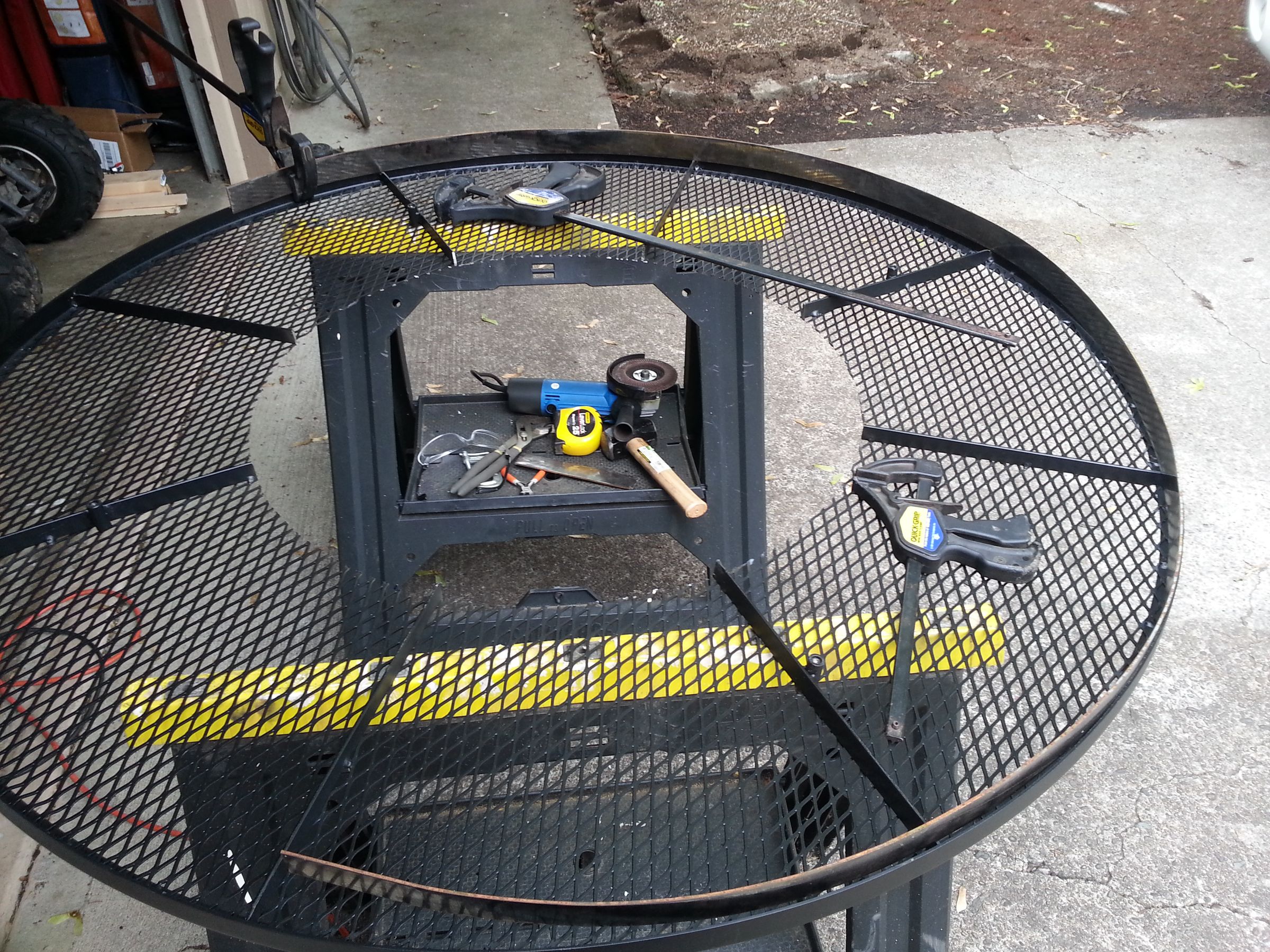 Fire Pit Table : 17 Steps (with Pictures) - Instructables