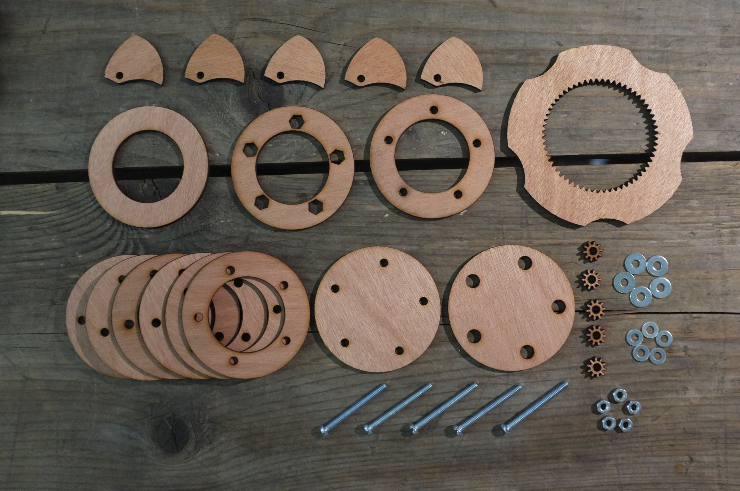 Iris Box : 5 Steps (with Pictures) - Instructables