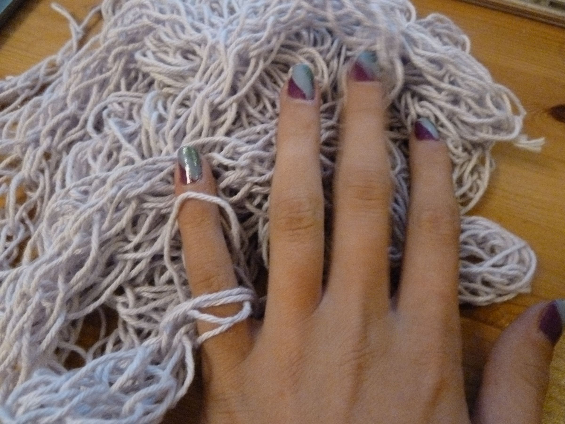 HANDmade Scarf : 6 Steps (with Pictures) - Instructables