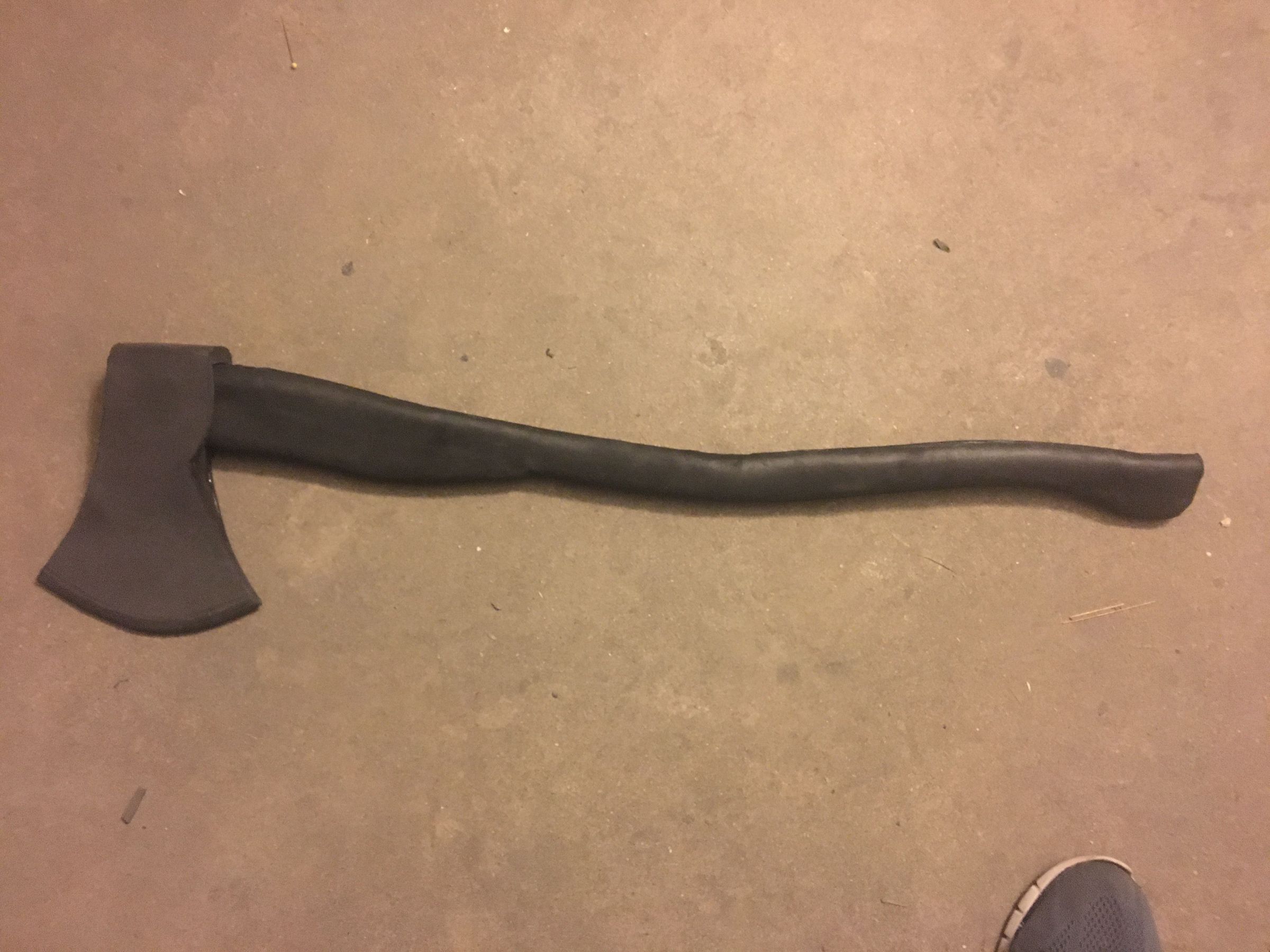 How to Make a Prop Axe : 8 Steps - Instructables