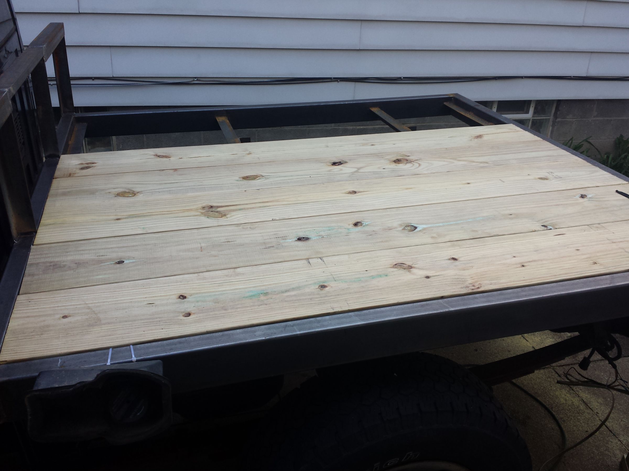 Convert Your Pickup Truck to a Flatbed : 7 Steps (with Pictures ...