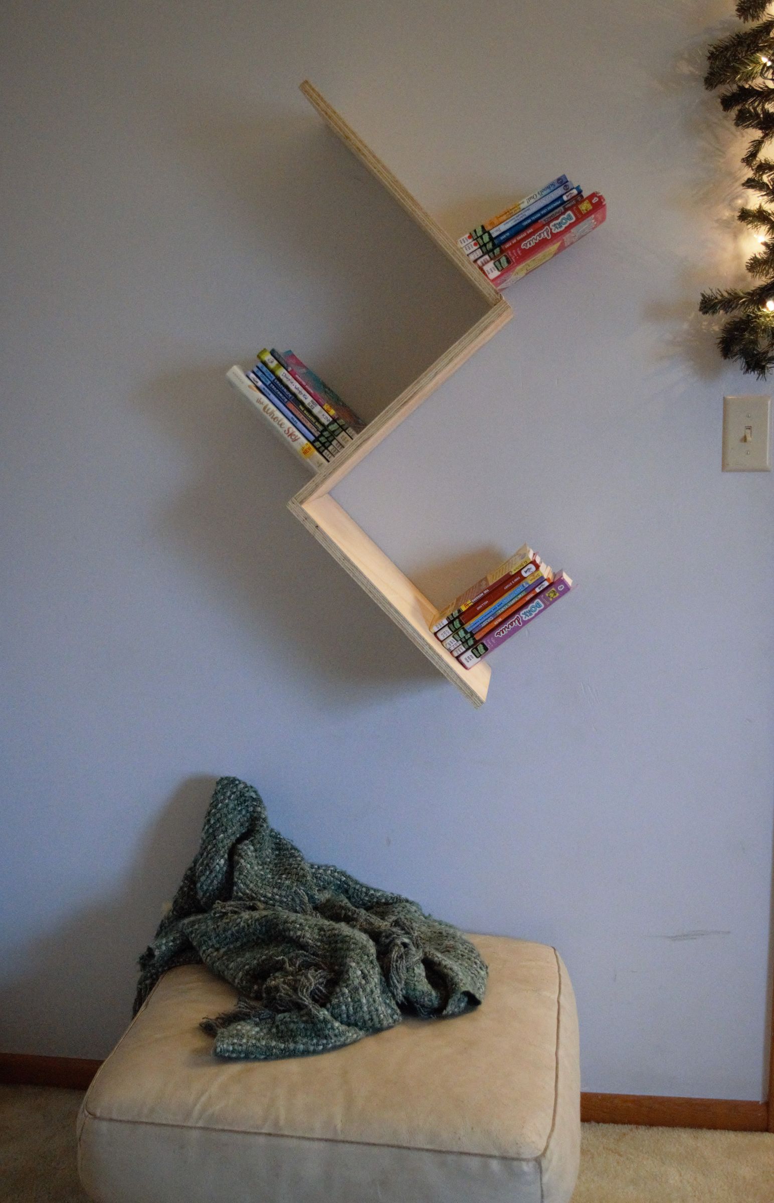 The Impossible Bookshelf : 25 Steps (with Pictures) - Instructables