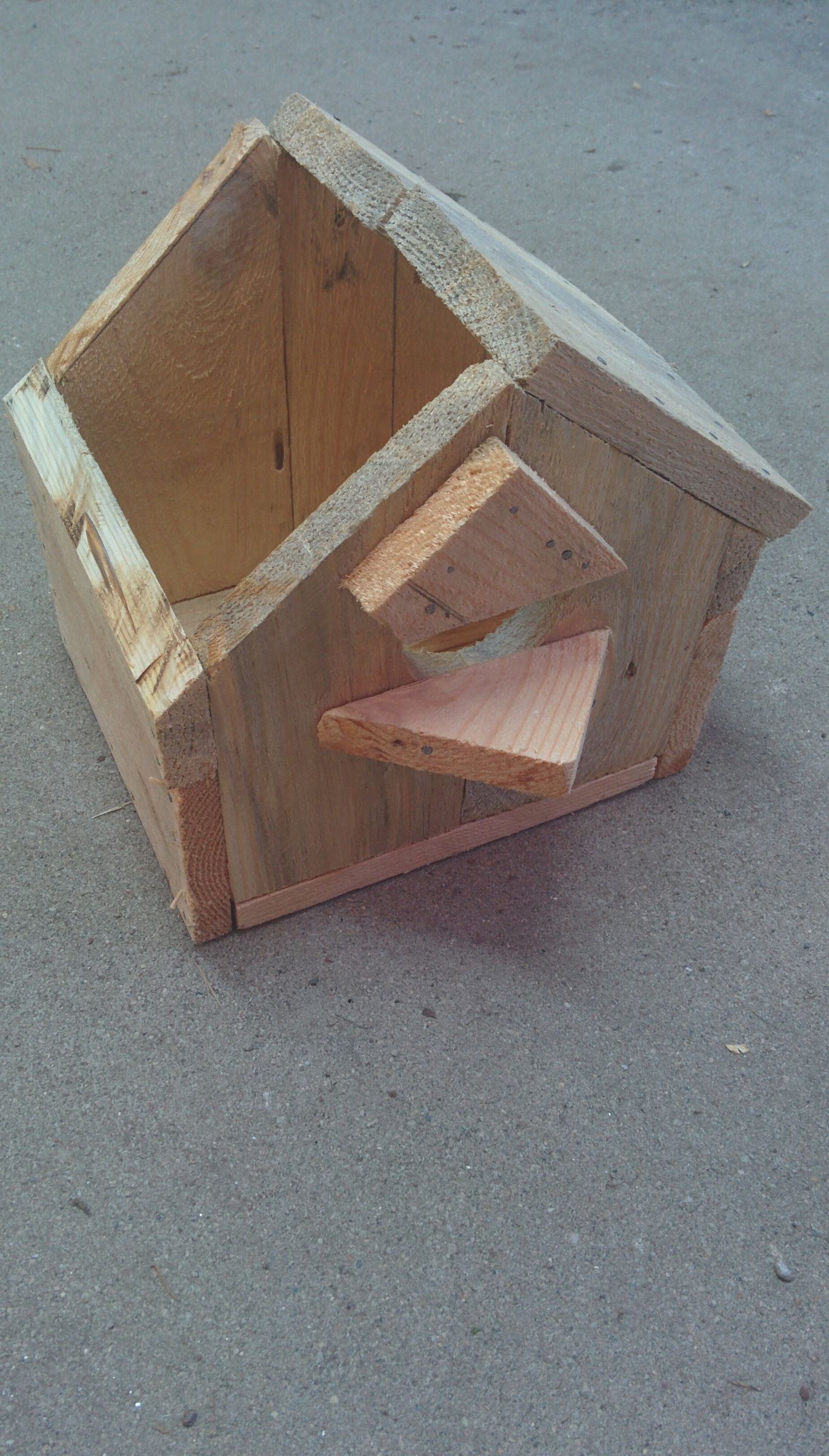 Pallet Bird House : 5 Steps - Instructables