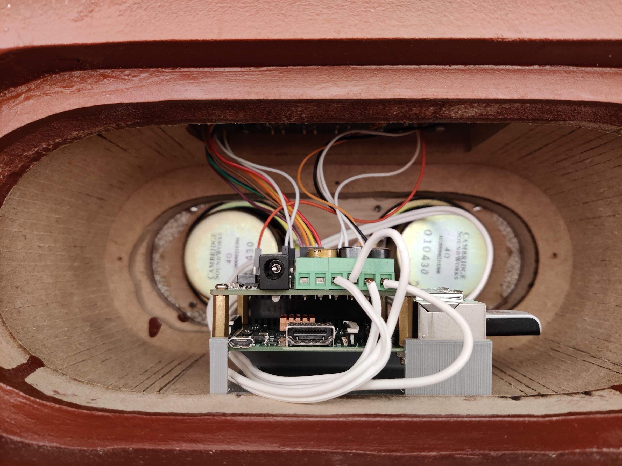 RFID Internet Radio : 13 Steps (with Pictures) - Instructables