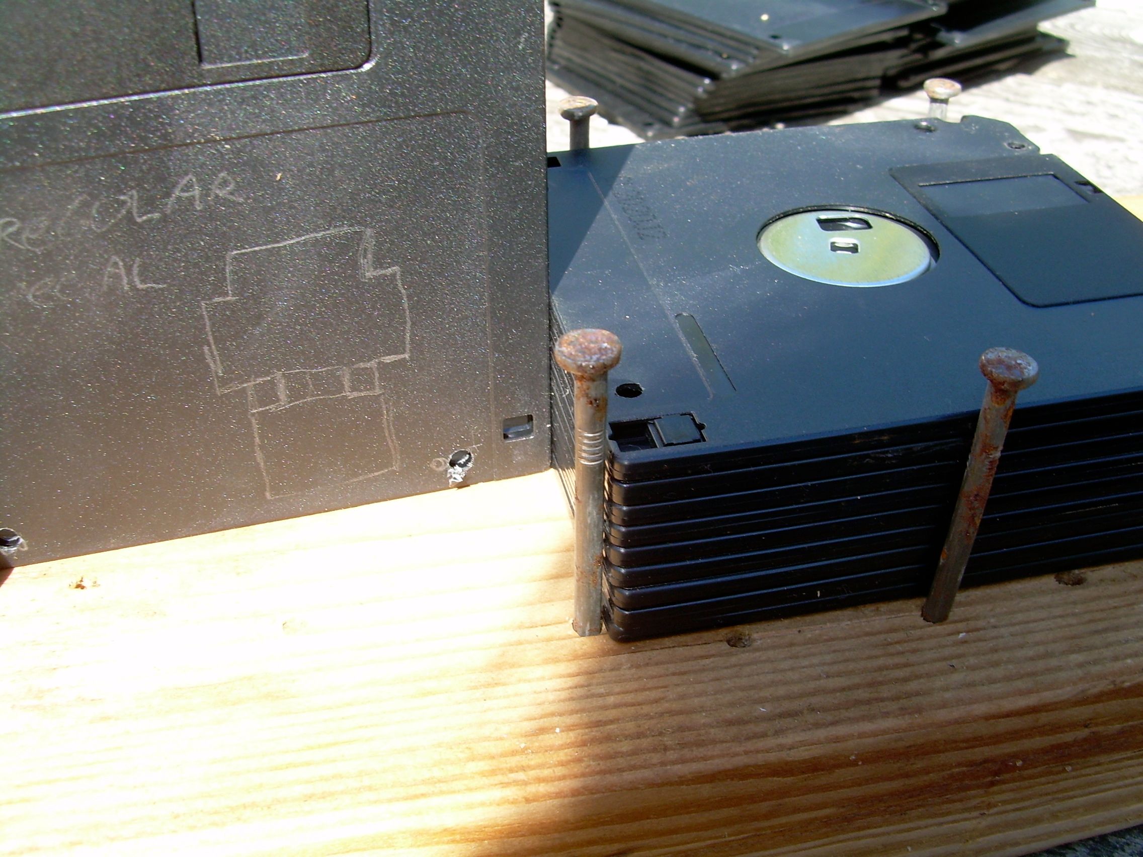 Floppy Disk Bag: Install Disk 2 : 21 Steps (with Pictures) - Instructables