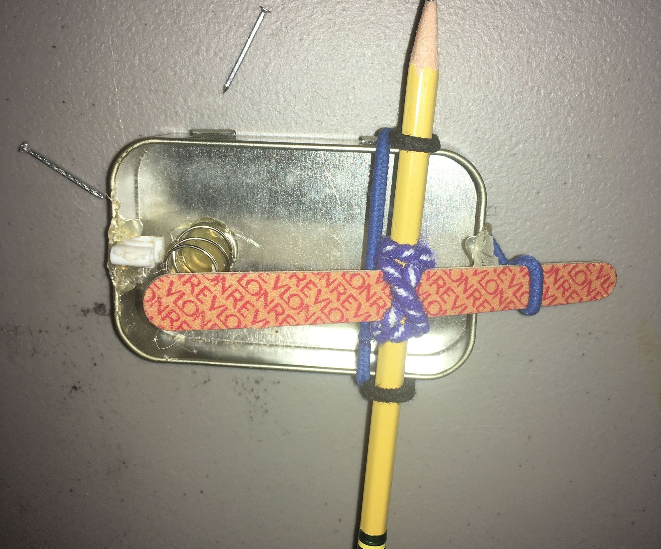 DIY Simple Mini Catapult! : 4 Steps - Instructables
