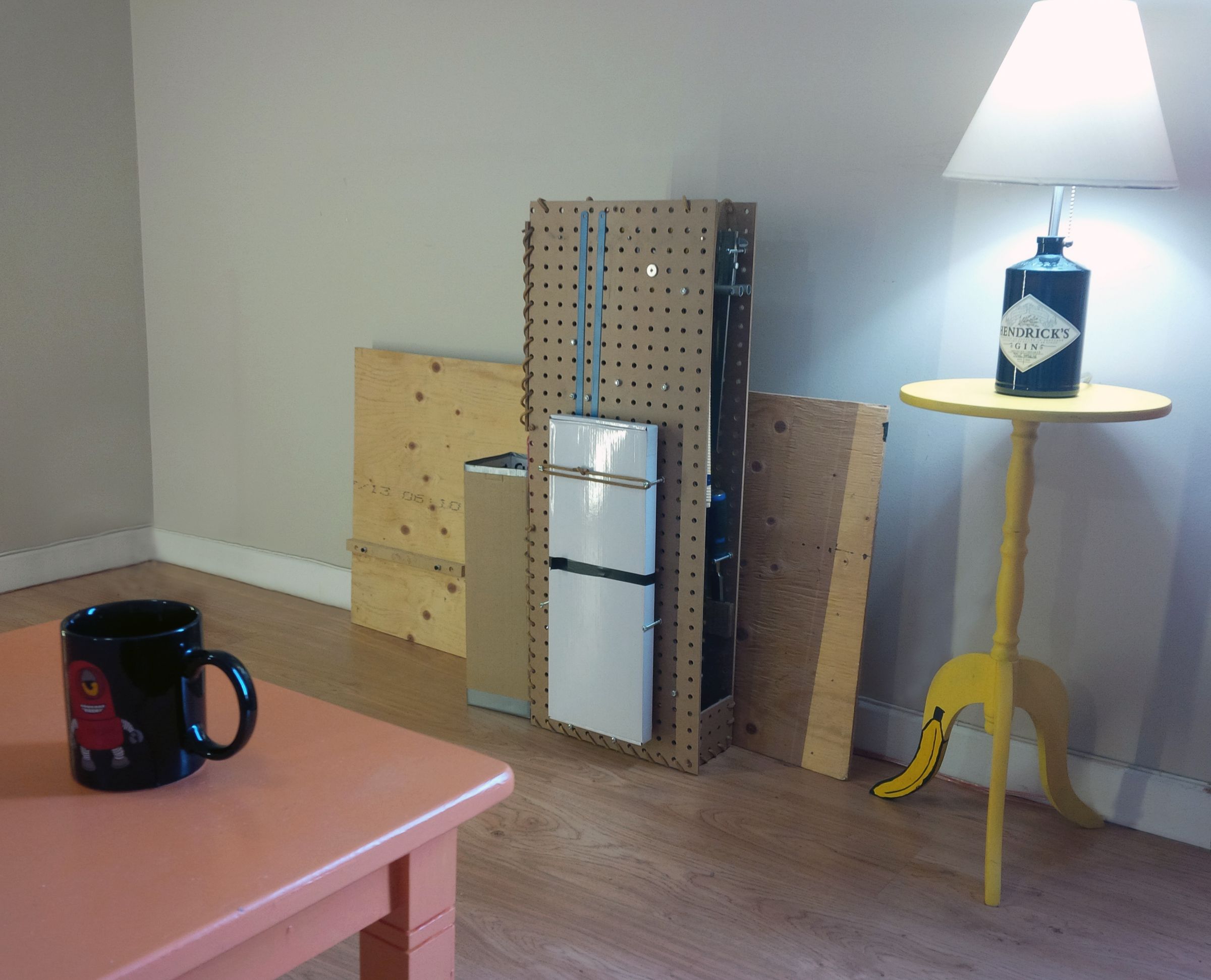 Portable Pegboard Workstation : 10 Steps (with Pictures) - Instructables