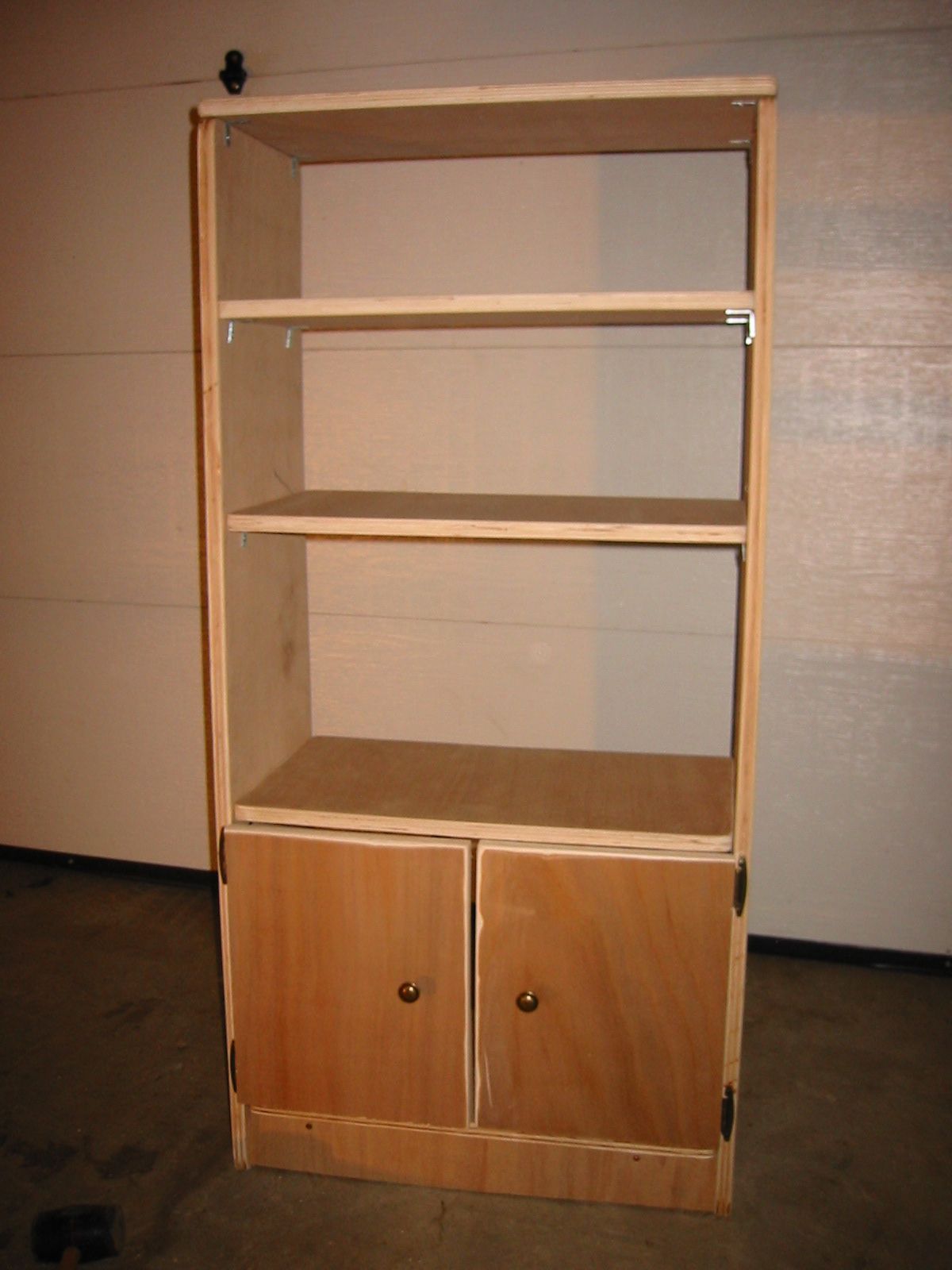 Cheap Secret Compartment! : 4 Steps (with Pictures) - Instructables