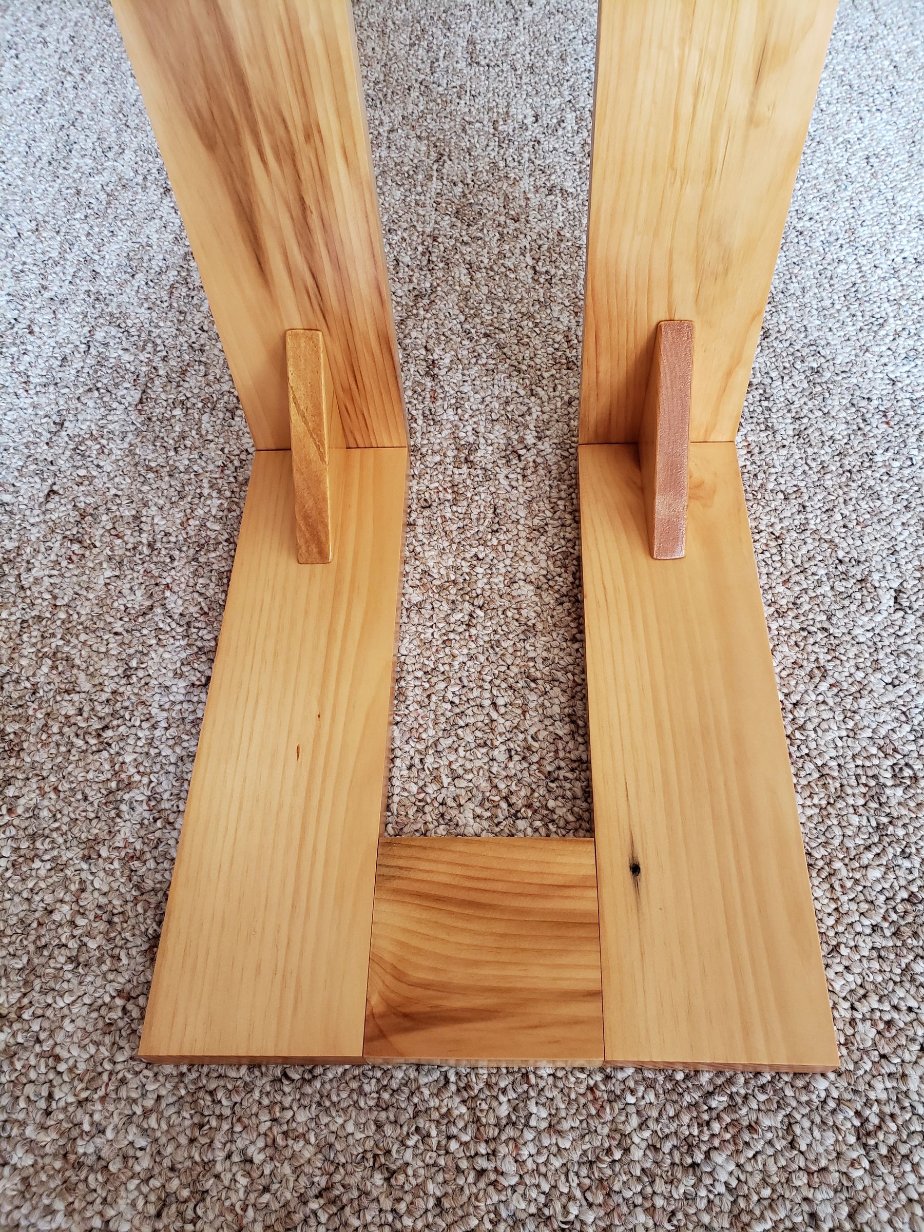 Slide Under End Table : 5 Steps (with Pictures) - Instructables