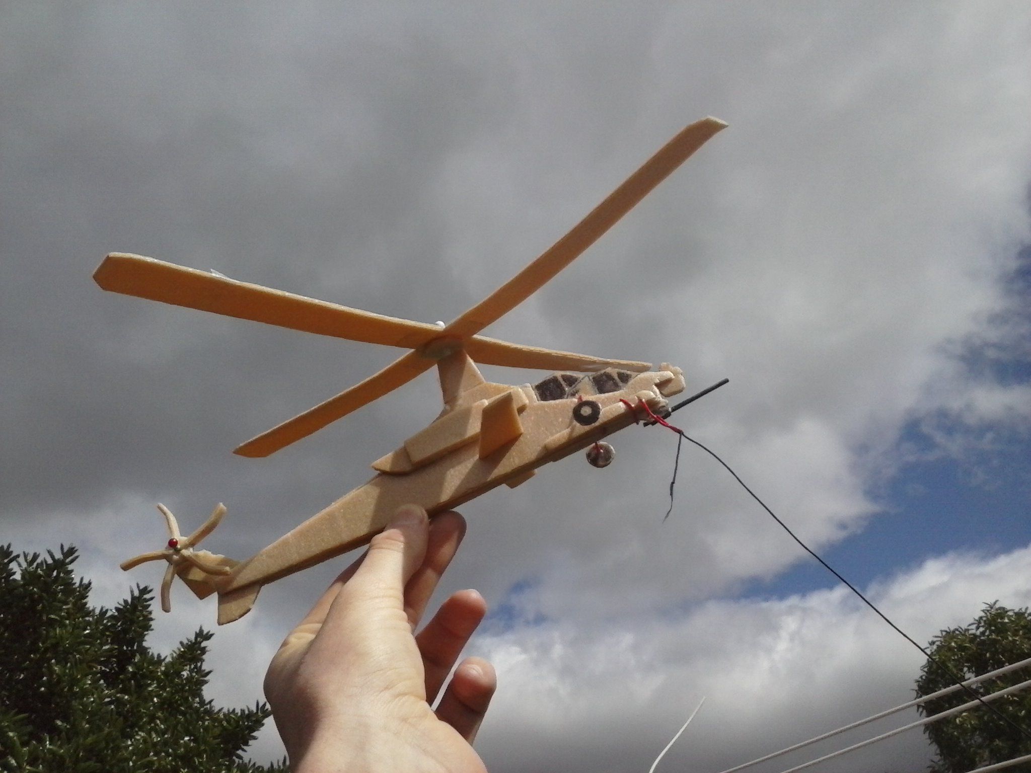 Attack Helicopter Kite - Rooivalk : 9 Steps - Instructables