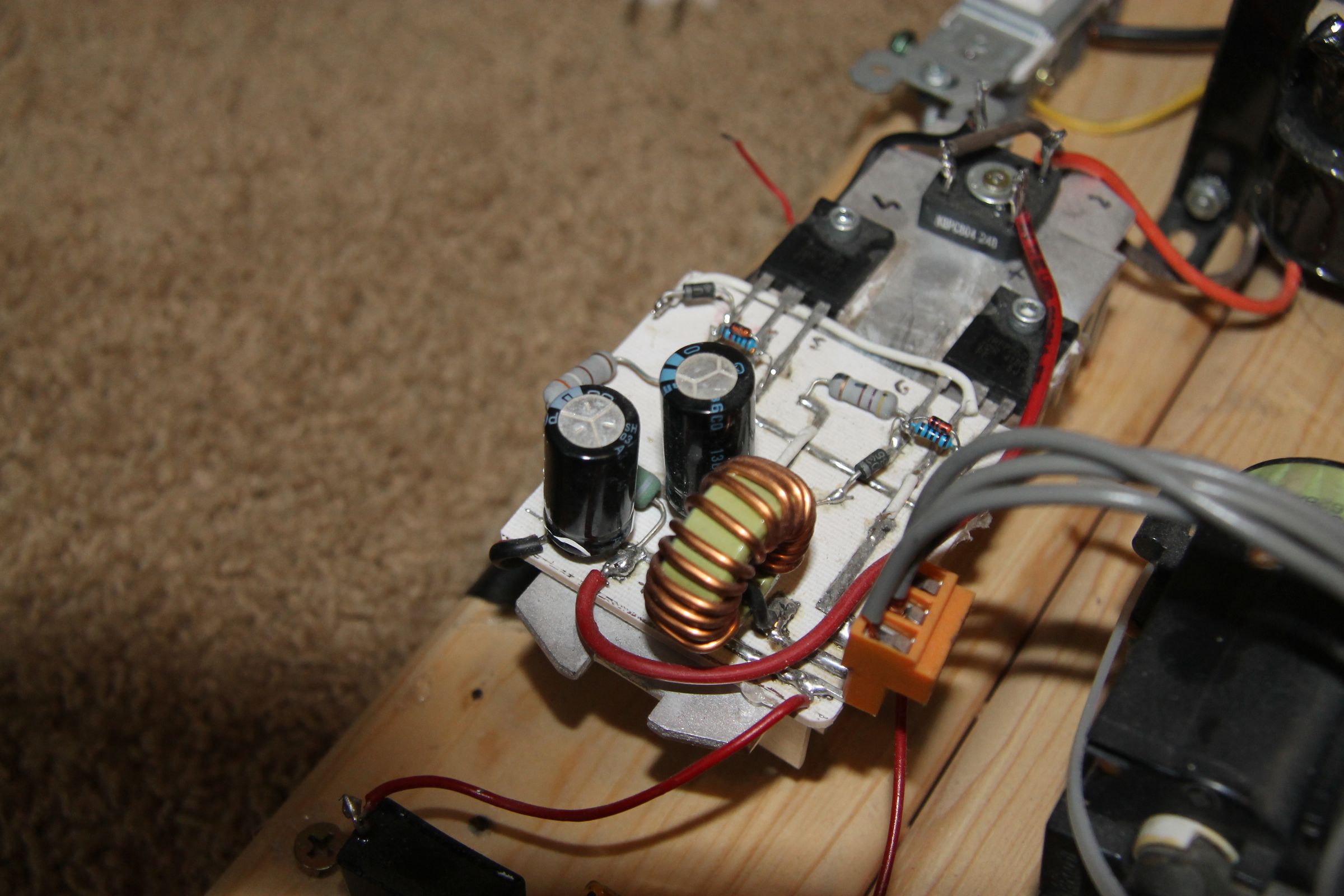 ZVS High Voltage Power Supply : 11 Steps (with Pictures) - Instructables