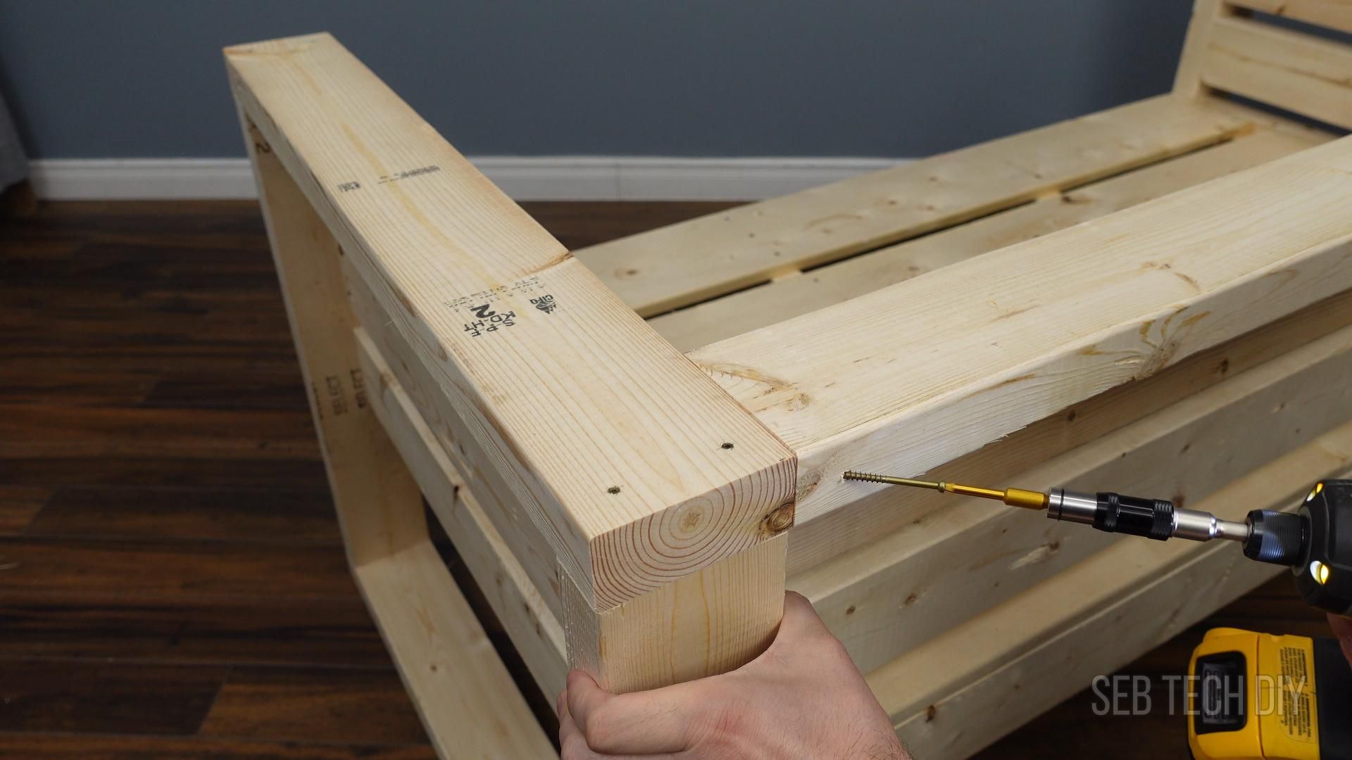 Easy Outdoor Sofa From 2x4s and Two Power Tools! : 12 Steps (with ...