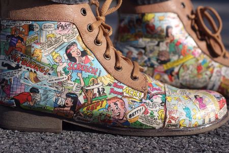 How to Make Comic Book Shoes : 7 Steps (with Pictures) - Instructables
