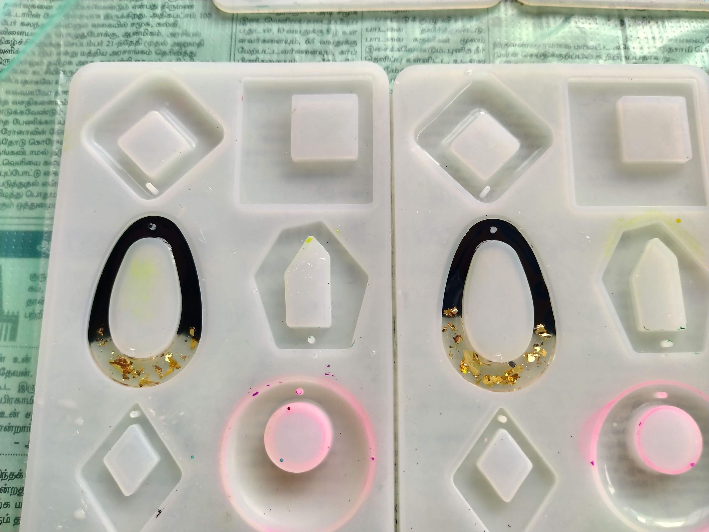 Botanical Resin Jewelry : 29 Steps (with Pictures) - Instructables