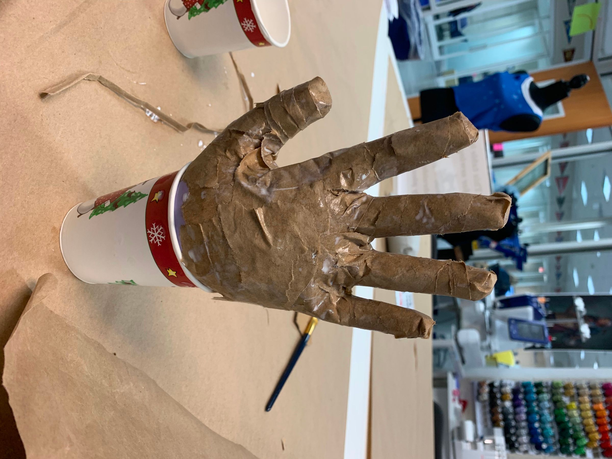 Papier-mâché Hand : 4 Steps (with Pictures) - Instructables