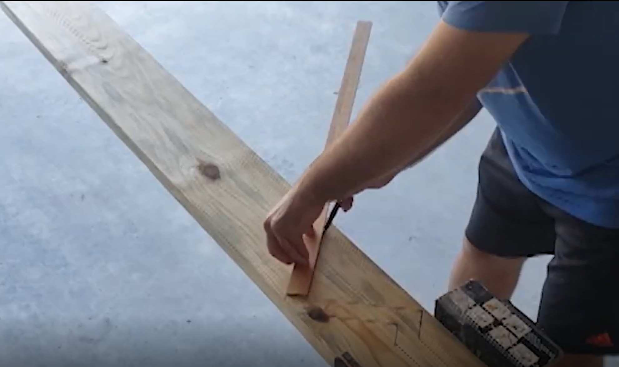 DIY Wicked Witch Broom : 13 Steps (with Pictures) - Instructables