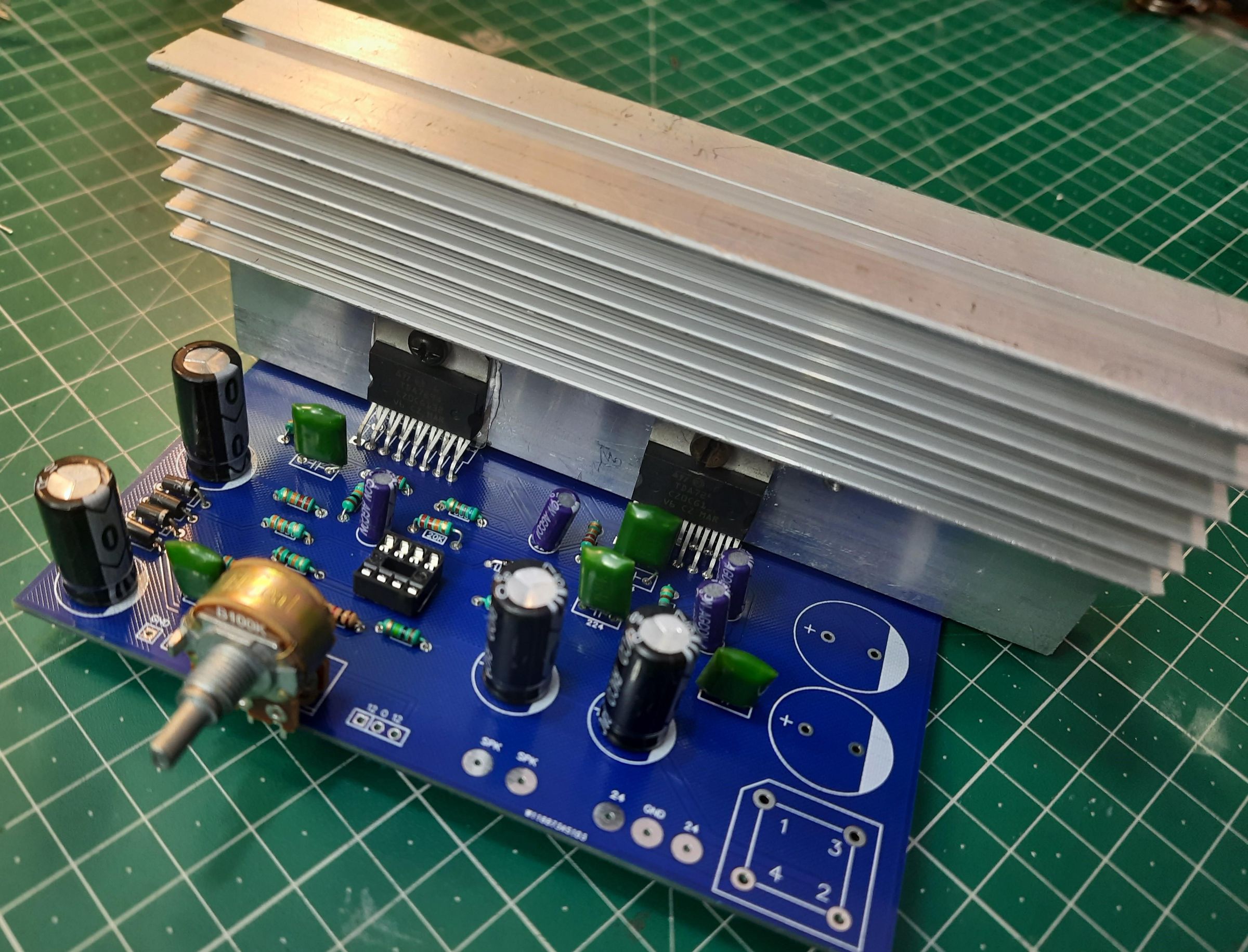 HI-FI Sound Amplifier for Home -200watts : 10 Steps (with Pictures ...