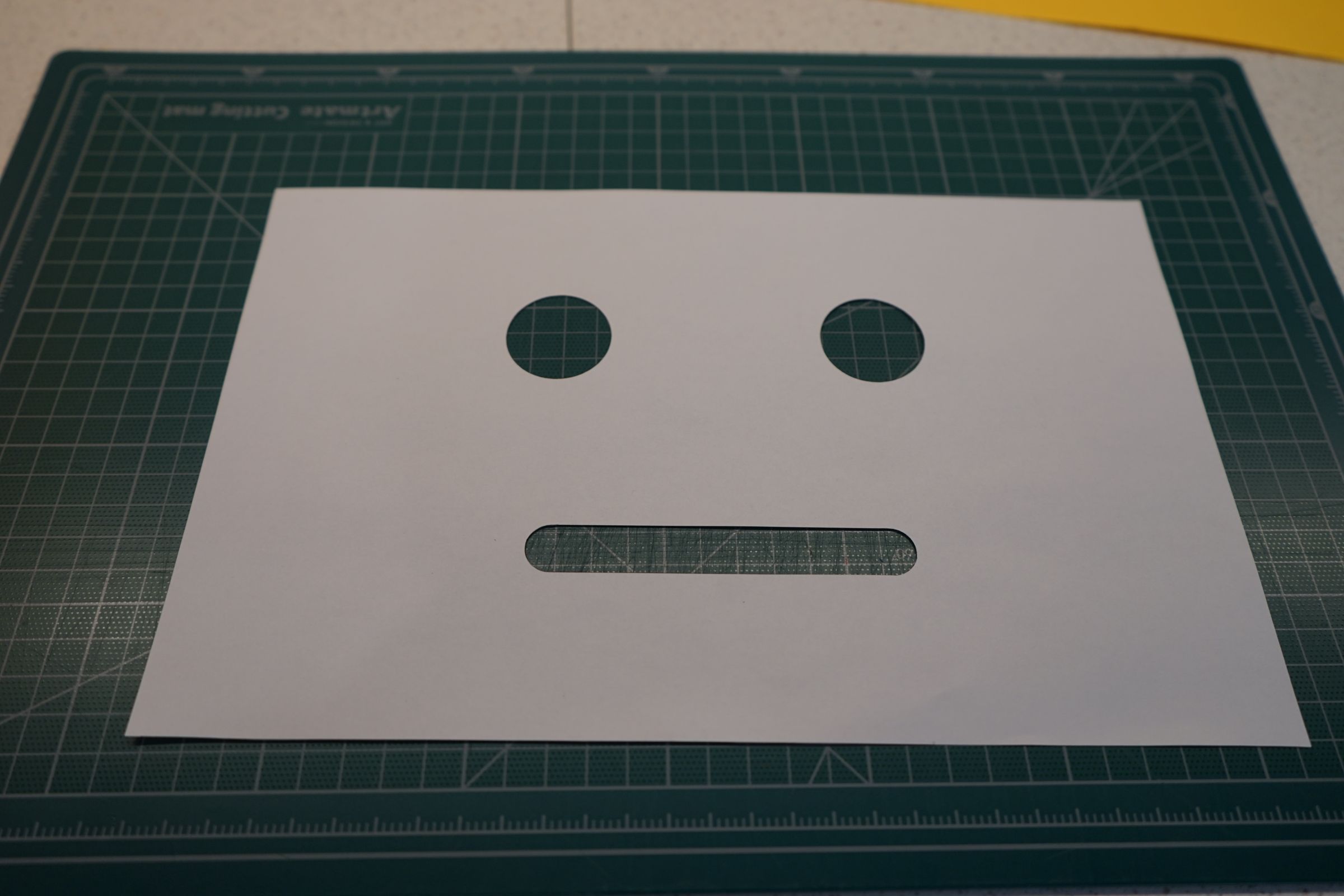 Lego Man Head Mask : 6 Steps (with Pictures) - Instructables